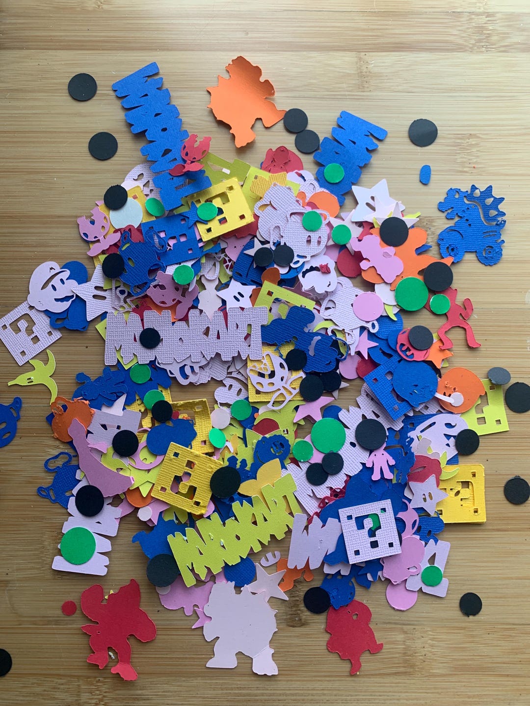 Mario Confetti - Etsy