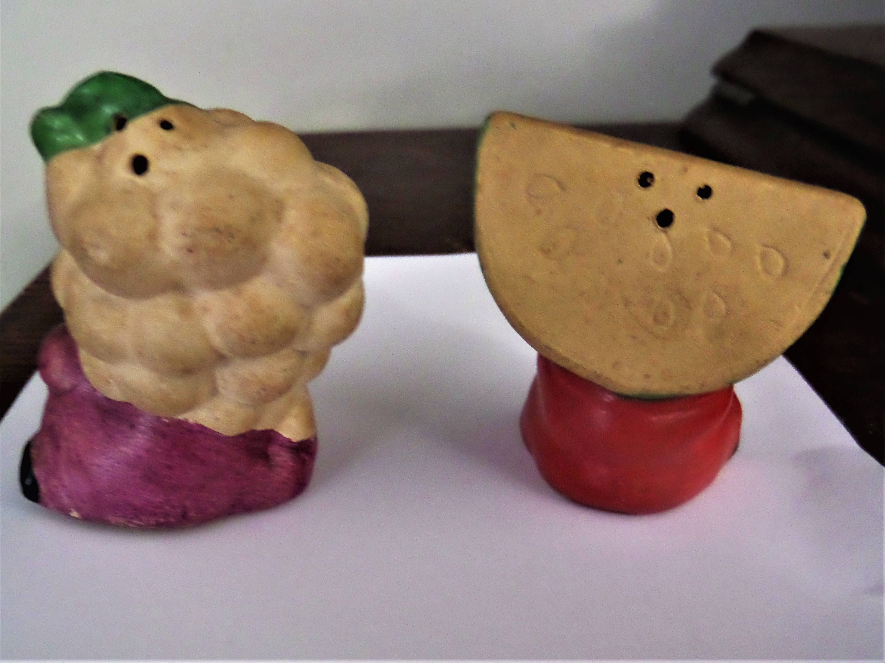 Vintage Anthropomorphic Apple and Grape Salt and Pepper Shakers. - Etsy