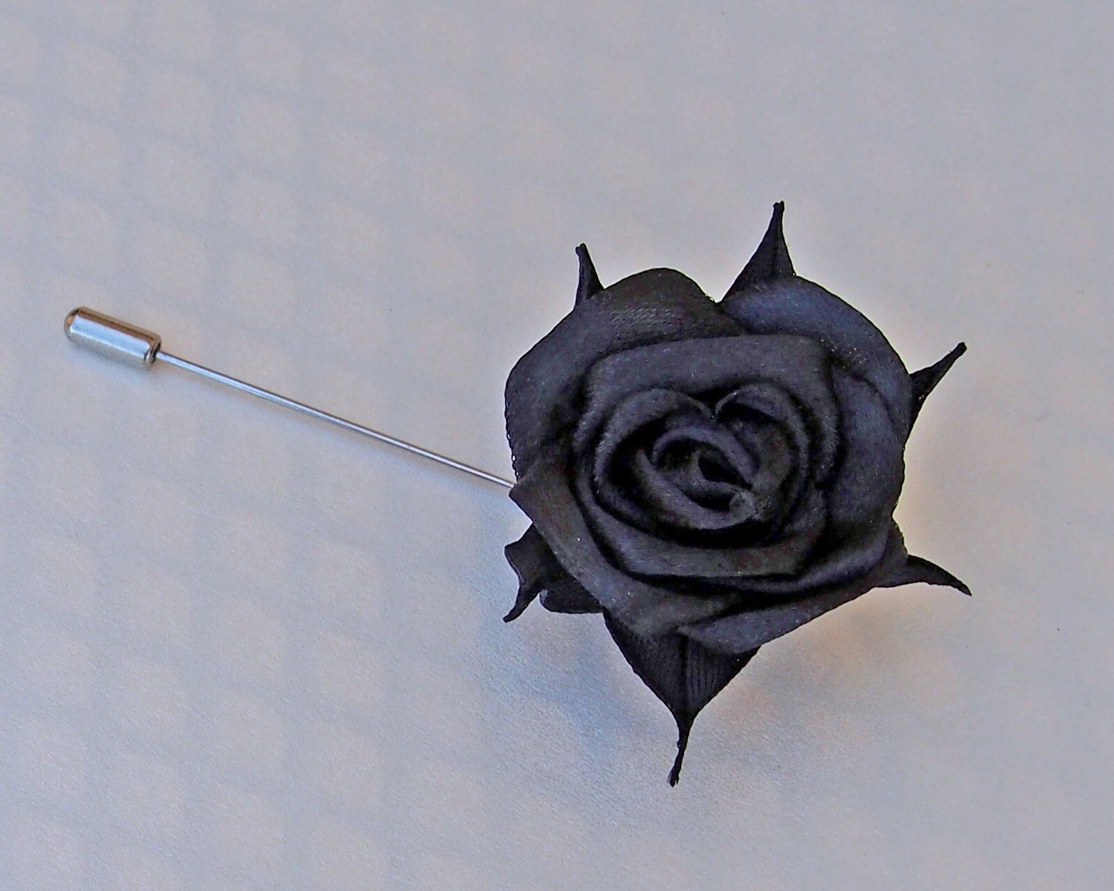Black lapel pin / Black rose lapel pin / Black boutonniere | Etsy