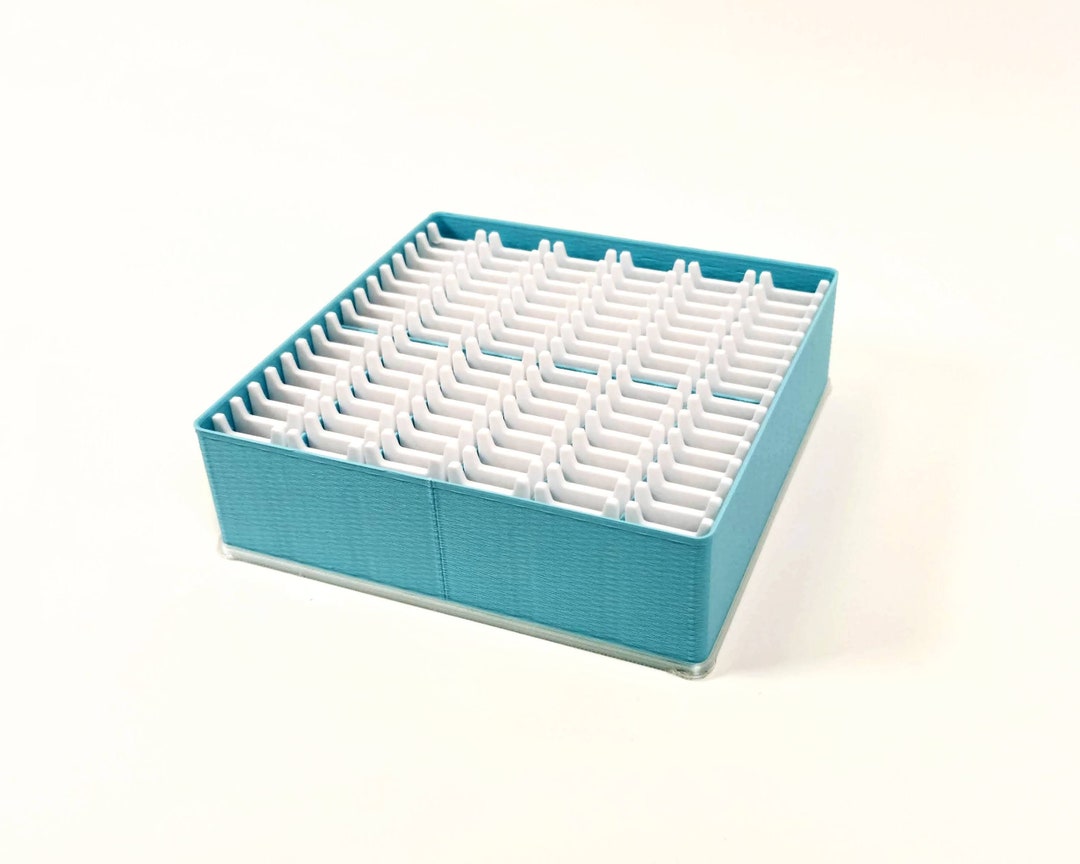 Large Embroidery Thread Organizer Box & Lid (96 Spools, No Thread ...