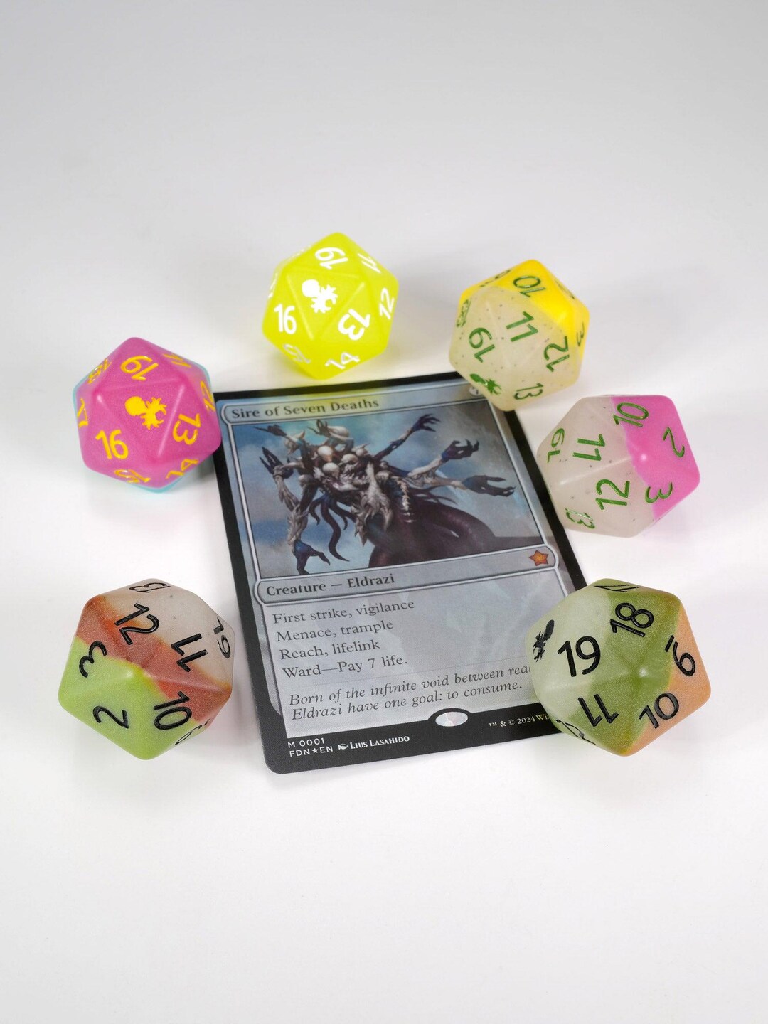 Kiwi Glow in the Dark Spindown D20 for MTG | Magic the Gathering ...