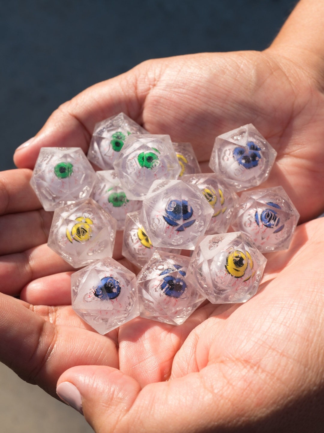 Gazing Eye: Blue Iris Single D20 RAW Eyeball D20 Die for Dnd Dungeons ...