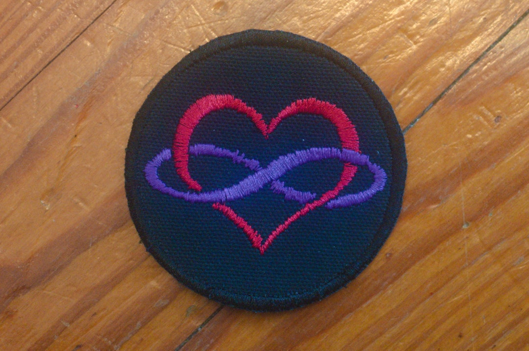 Infinity Heart Embroidered Patch – Polyamory Symbol, LGBTQ+ Sew-on ...