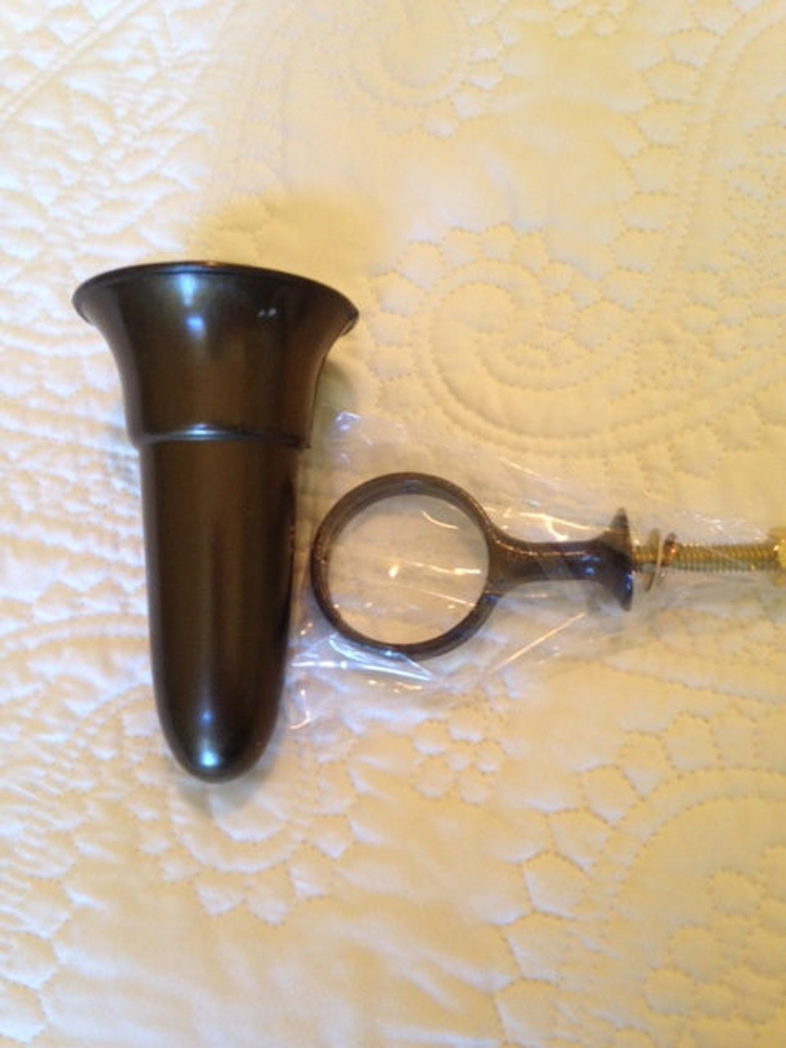 Niche Mausoleum Brown Vase 4 IN With Standard Bolt Ring Support - Royal ...