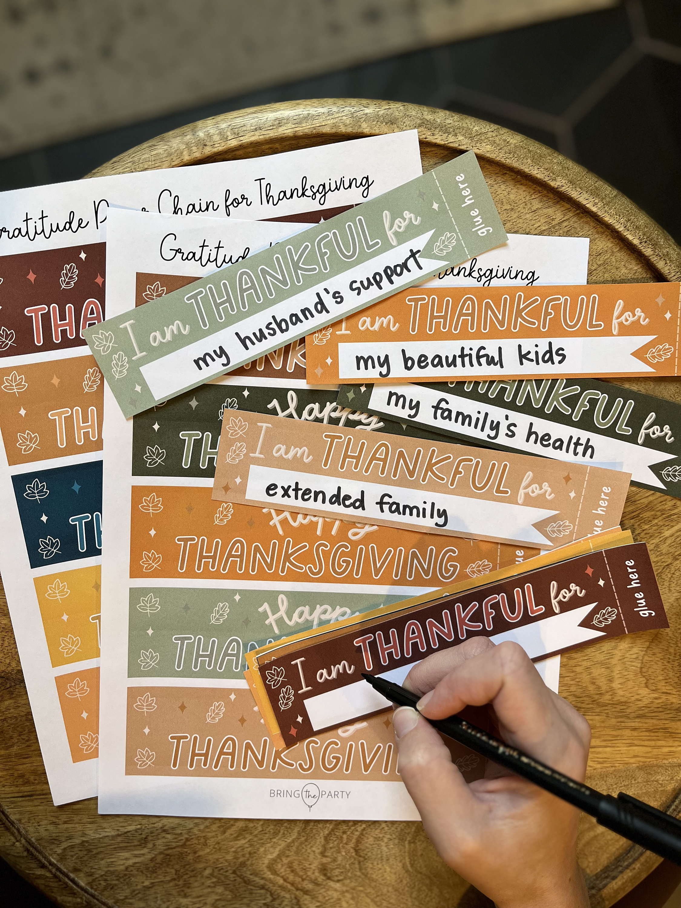 Gratitude Paper Chain | Thanksgiving Paper Chain | Giving Thanks ...