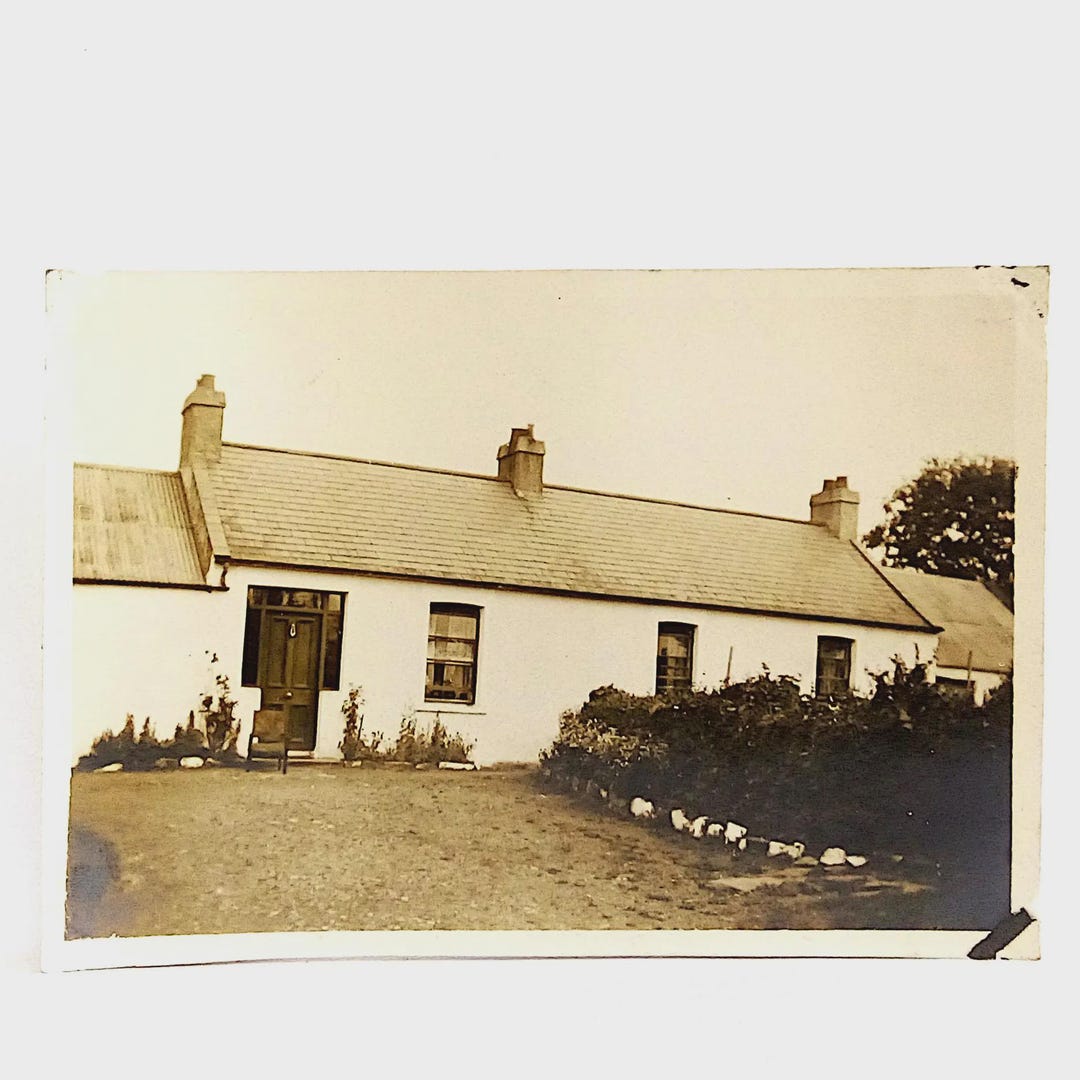 Vintage Found Photo - Irish Farmhouse - 1930s Black and White ...