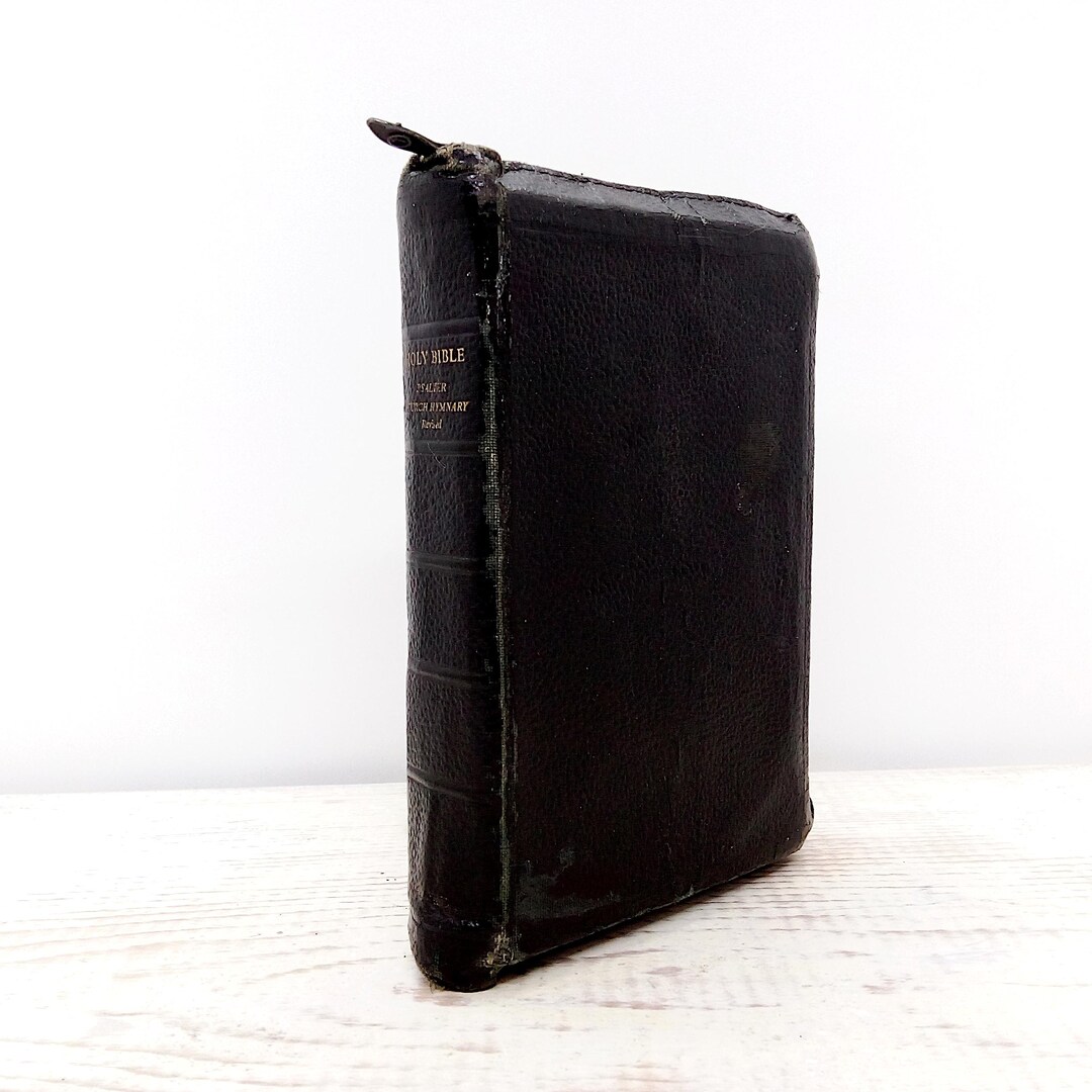 Bible in Zip Cover Vintage With Black Soft Faux Leather Covers ...