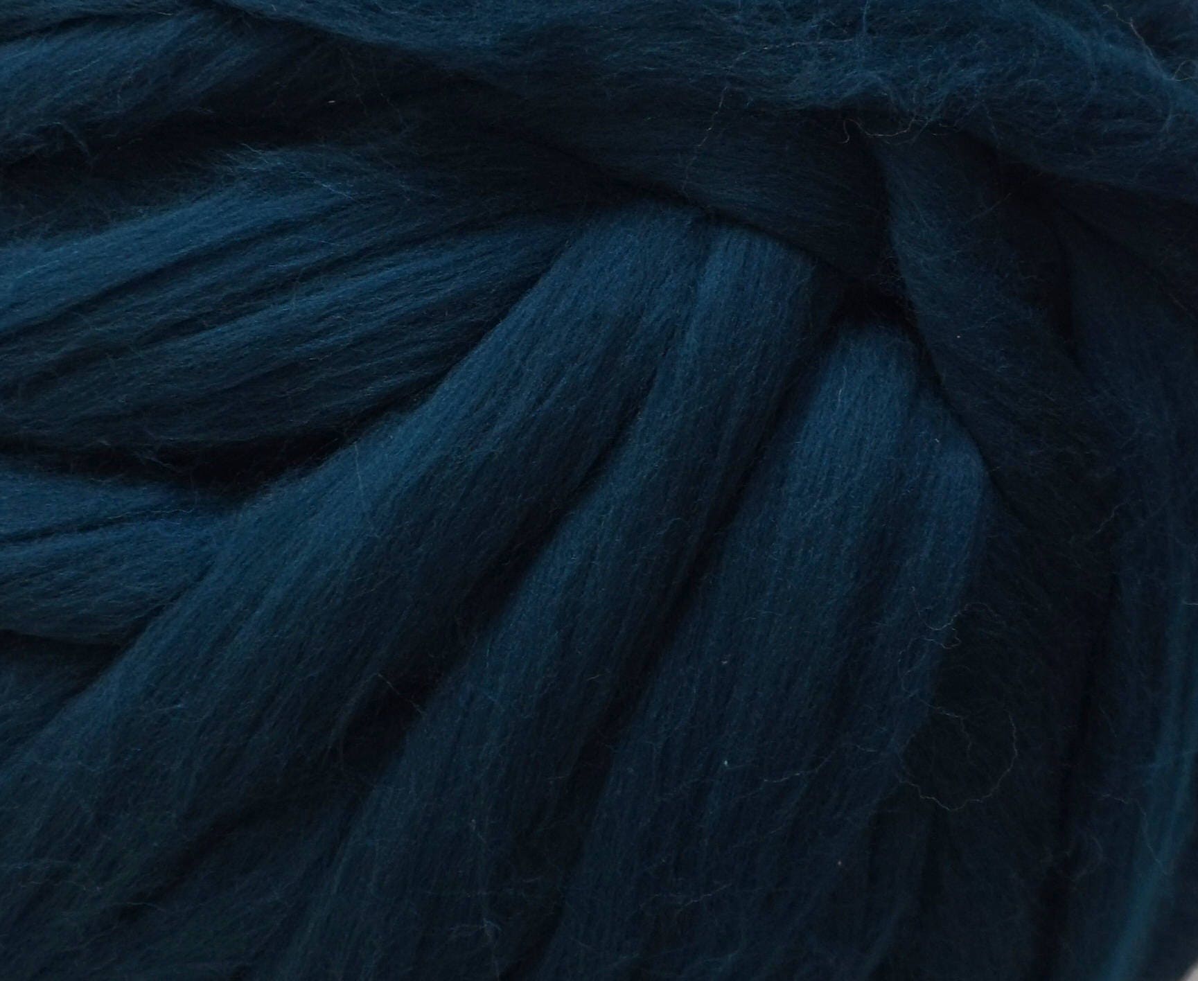 DARK BLUE Chunky yarn Giant chunky yarn Merino chunky wool | Etsy