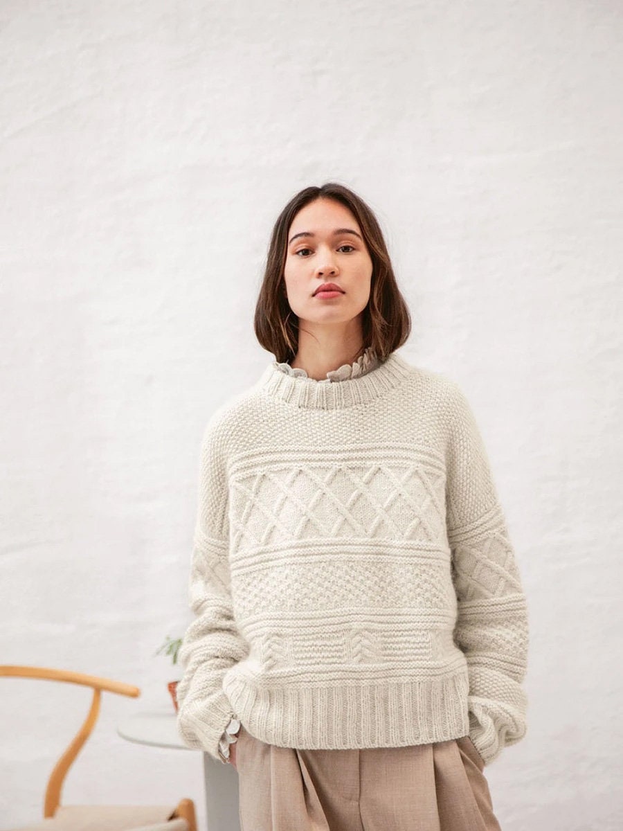 Knitting Pattern Book SANDNES GARN No. 2202 Mykt Til Dame in English ...