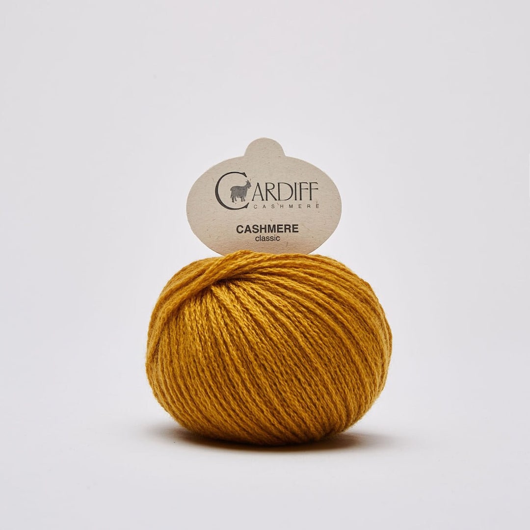 Cashmere CLASSIC Yarn by Cardiff (italy) - DK Yarn - Cardiff Yarn ...