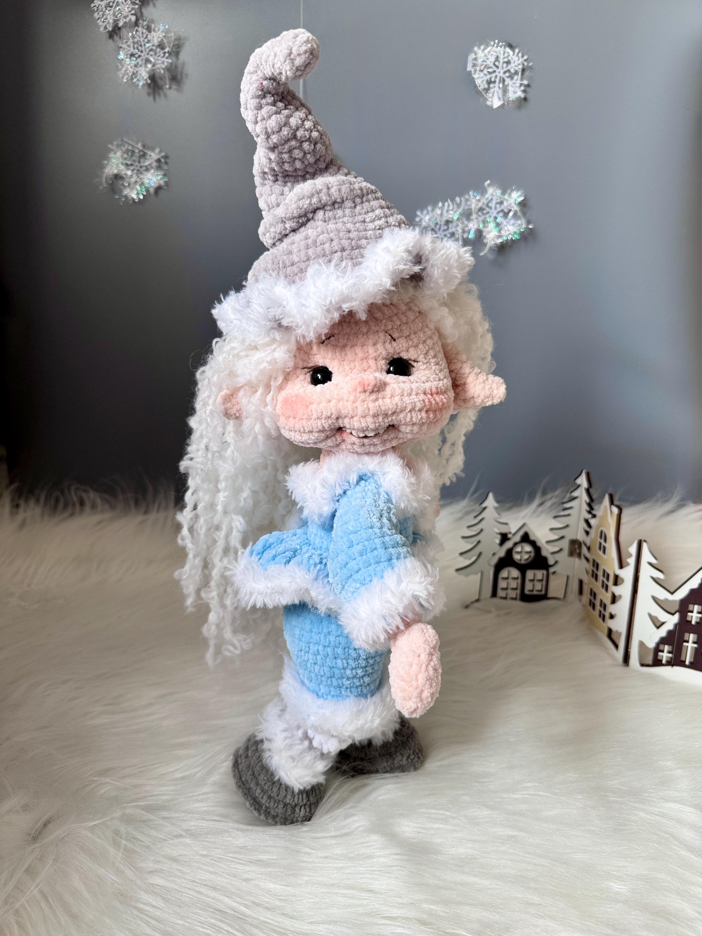 Christmas Elf Crochet Patterns in PDF Format in English and German , 2 ...