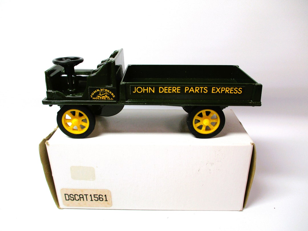 Scale Models John Deere Parts Express Great Dain Diecast Truck TT2264 ...
