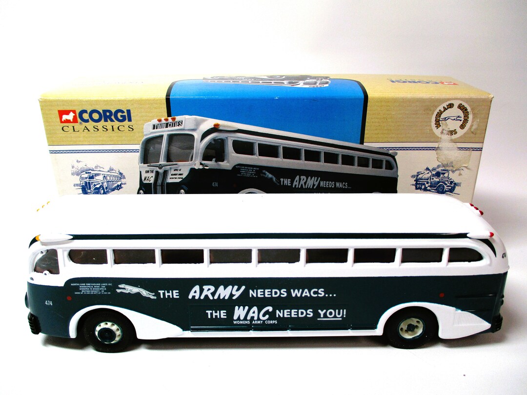 Corgi Classics Yellow Coach 743 W A C Northland Greyhound Lines TB2313 ...