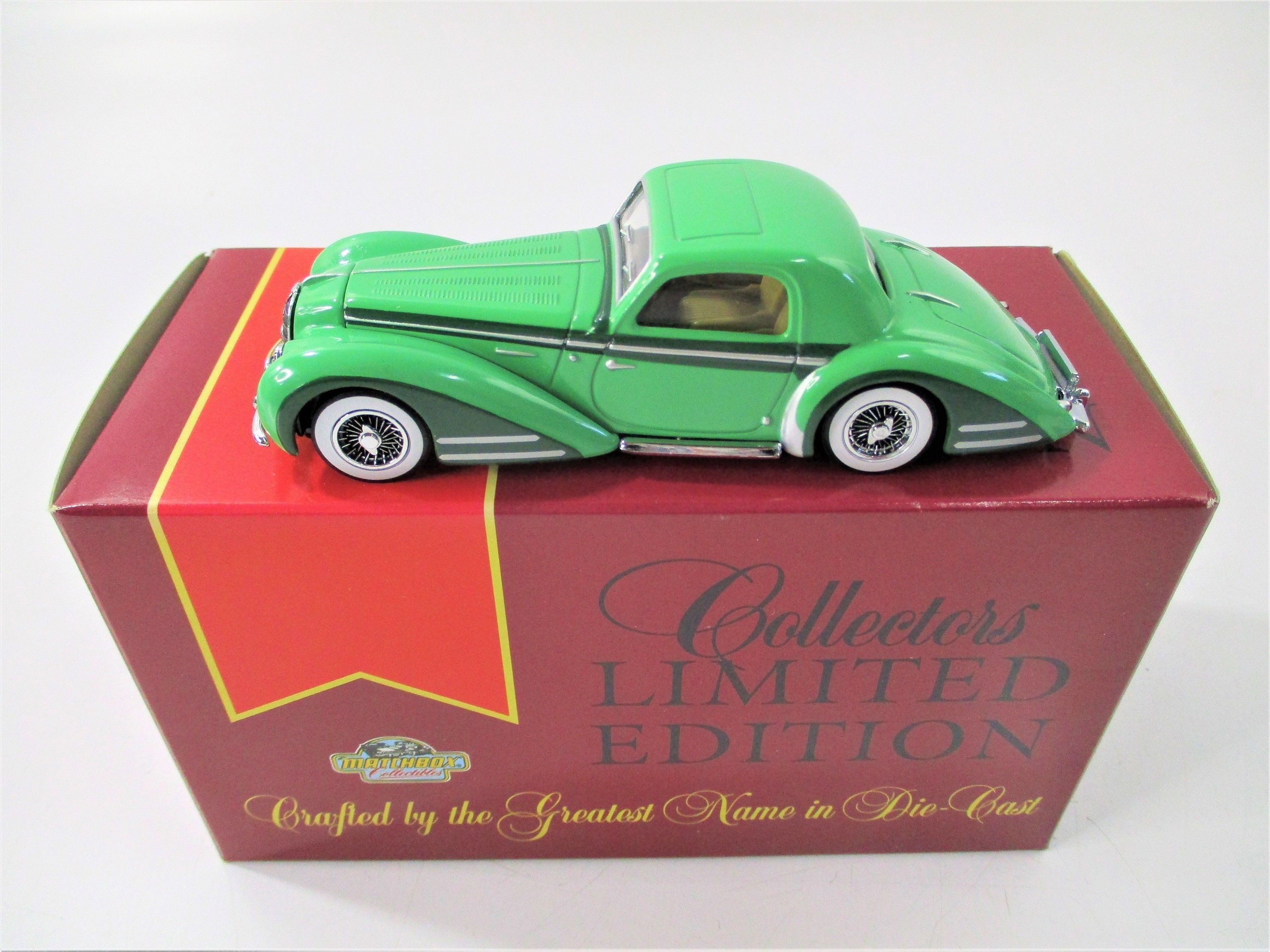 Keith Harvey Dinky Diecast Collectables