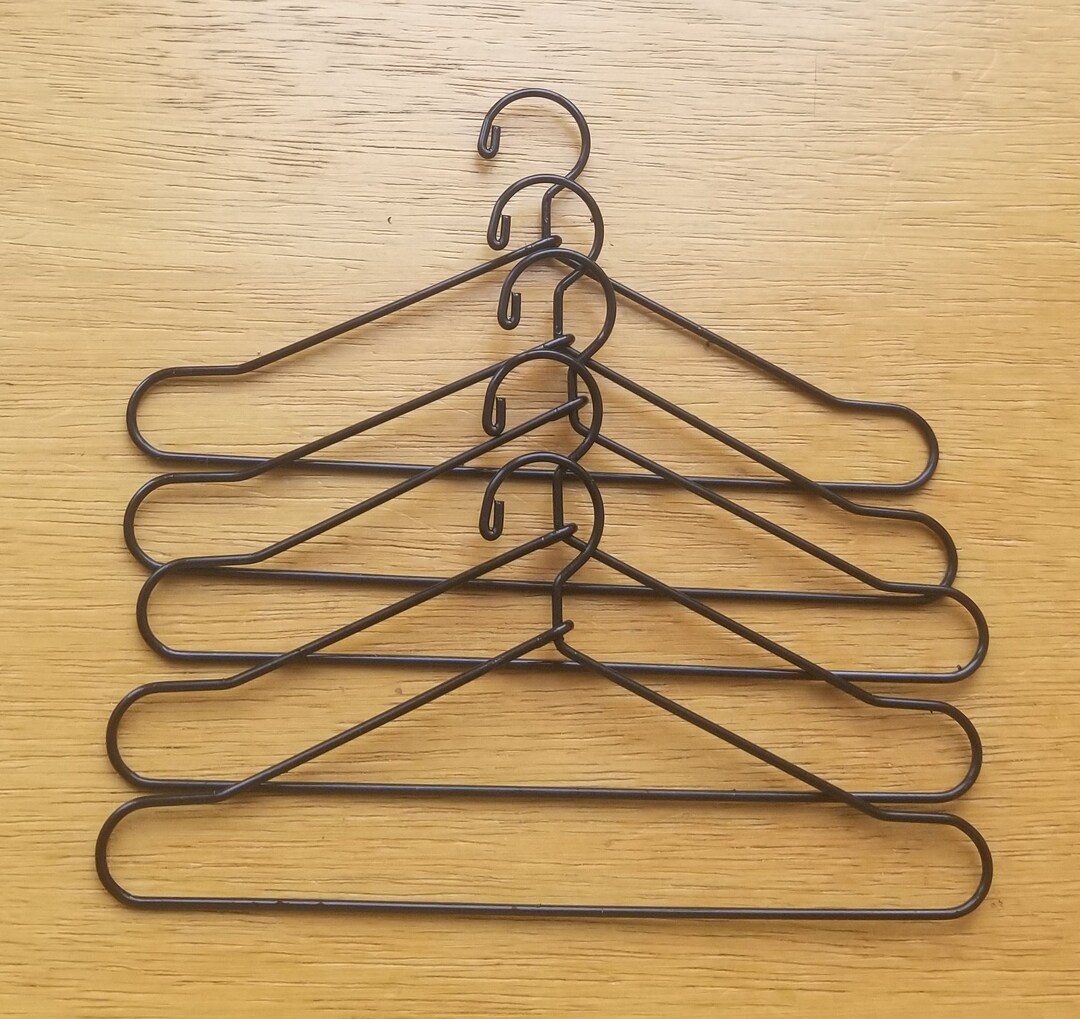 5 Black Metal Hangers 12 Cm Kidz N Cats Doll Götz Maru and Friend Paola ...