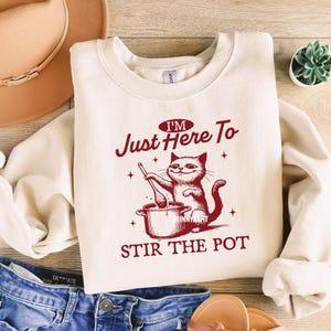 I'm Just Here to Stir the Pot, SVG PNG Files, Vintage Funny Cat Meme ...