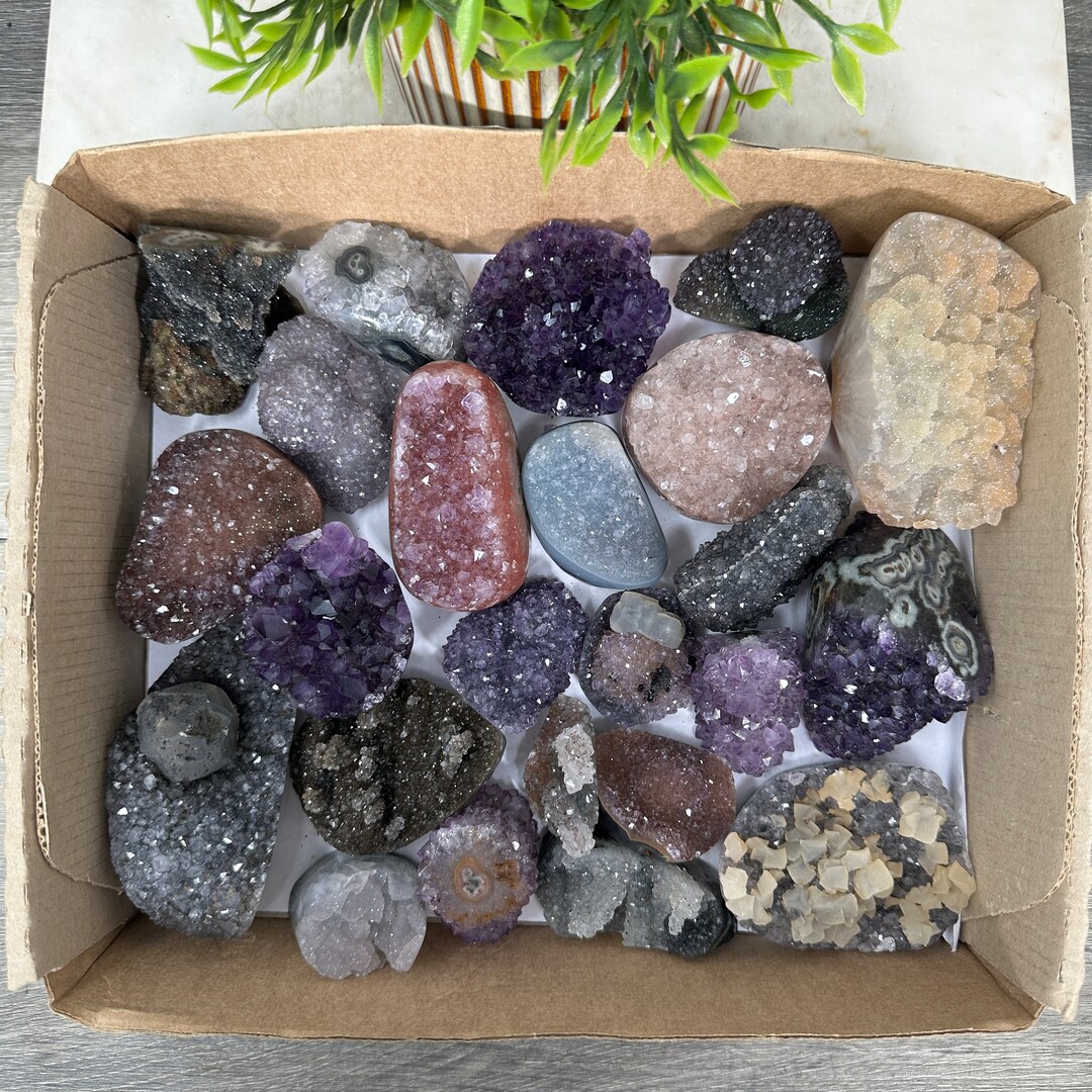 24 Pieces Lot, Mineral Specimens, Amethyst Formations, Uruguayan ...