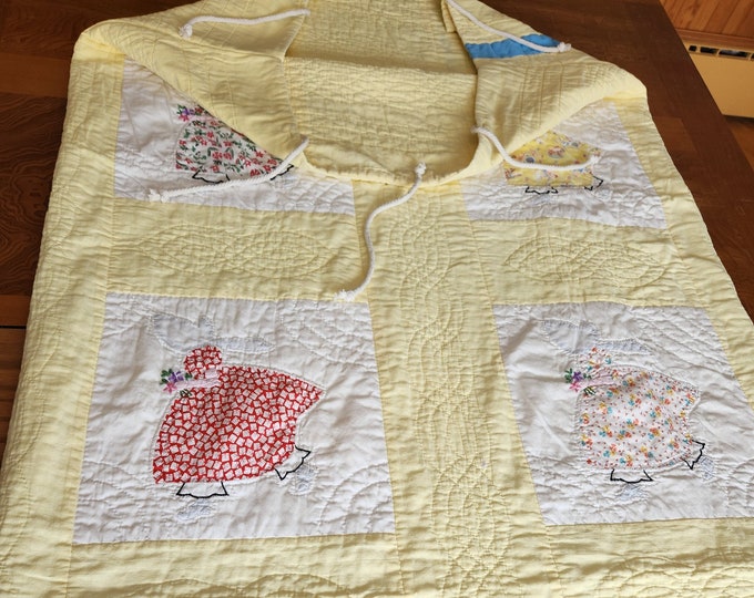 Vintage Yellow Quilt Burial Shroud, Hand-quilted Upcycled Funeral ...