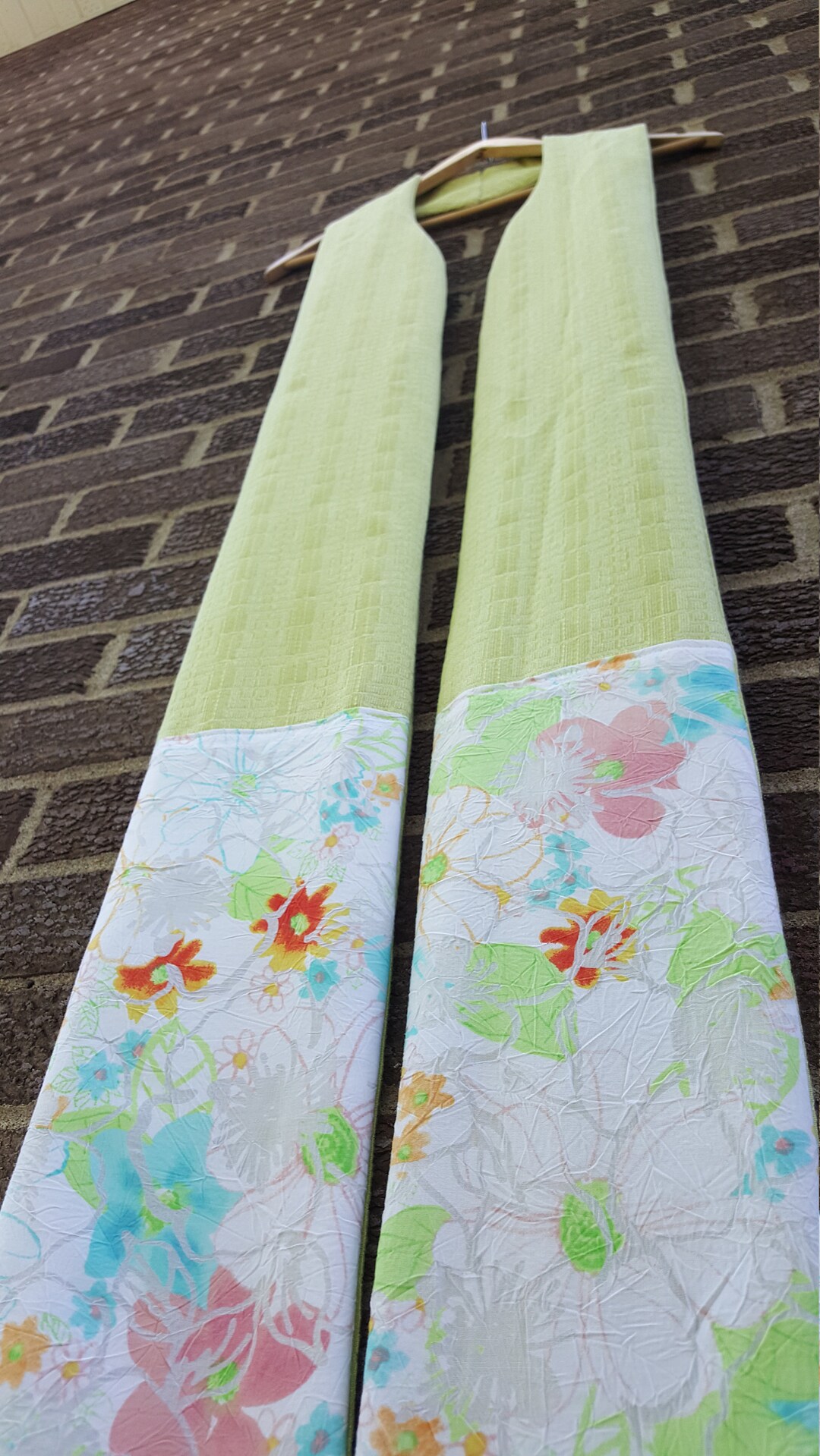 Pretty Light Green Floral Clergy Stole for Minister, Pastor, Priest ...