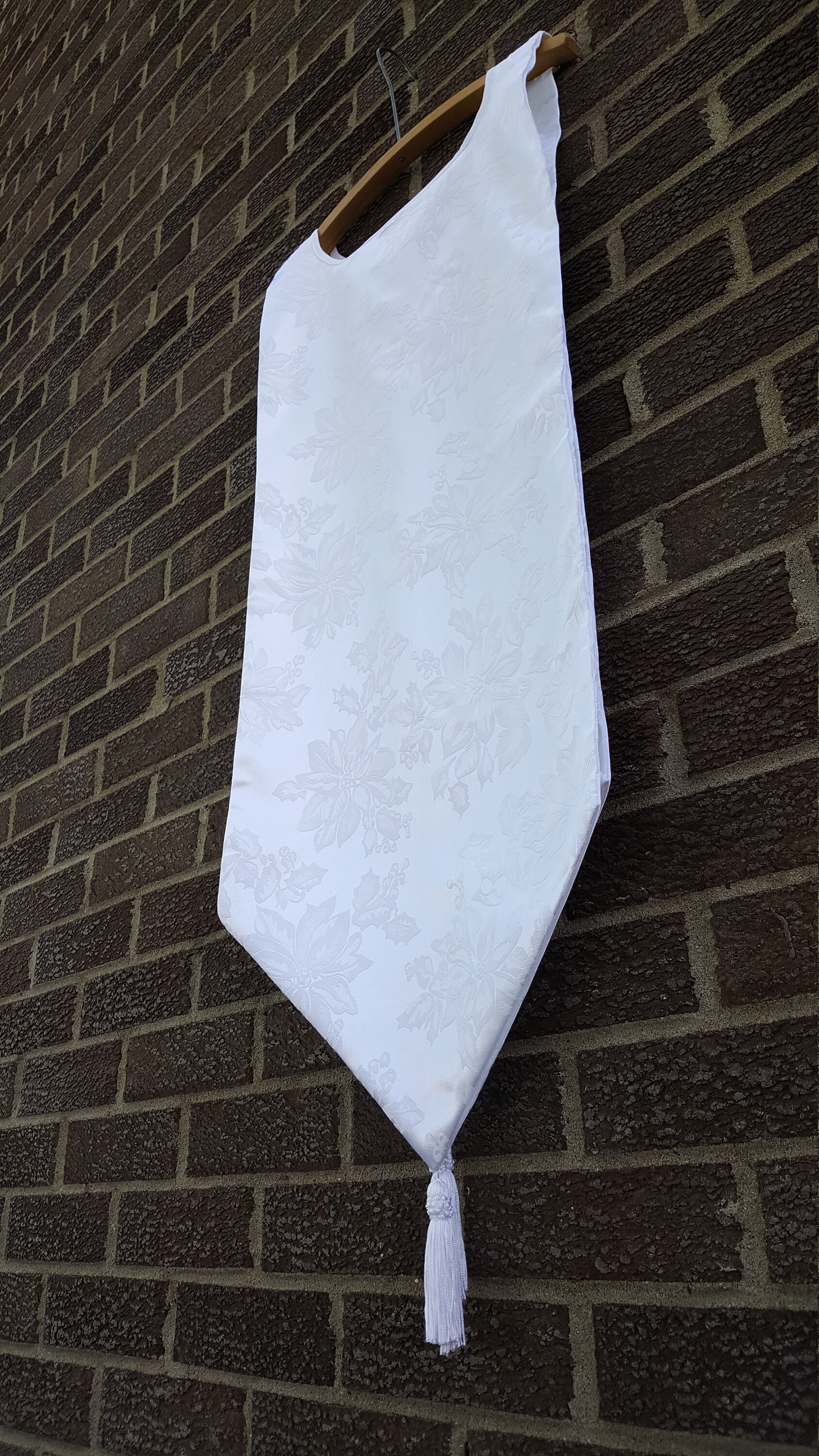 White Tunic Scapular Vestment Embossed With Flowers for Easter, Wedding ...