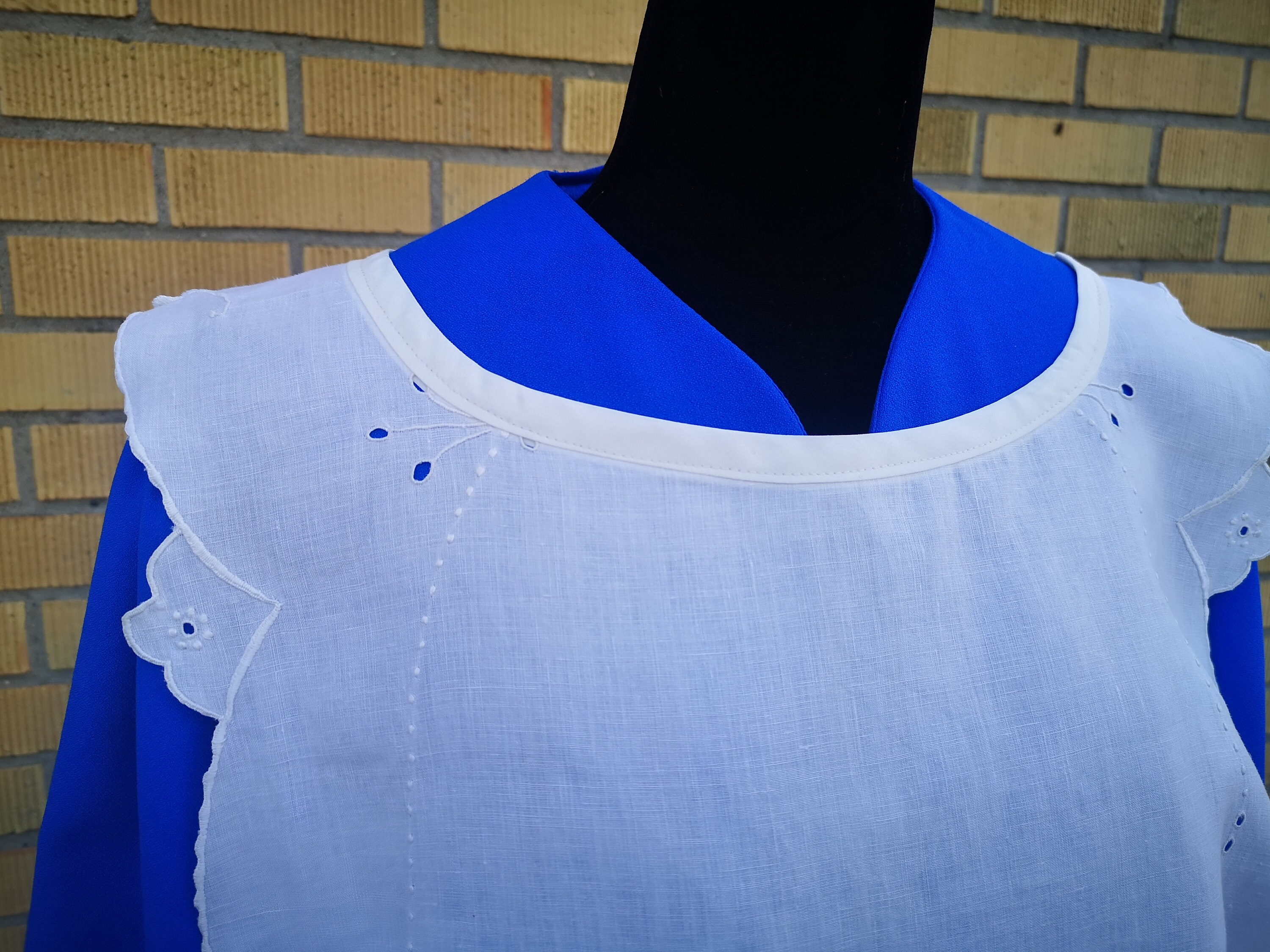 Ivory White Cut-out Lace Floral Scapular, White Monostole, Methodist ...