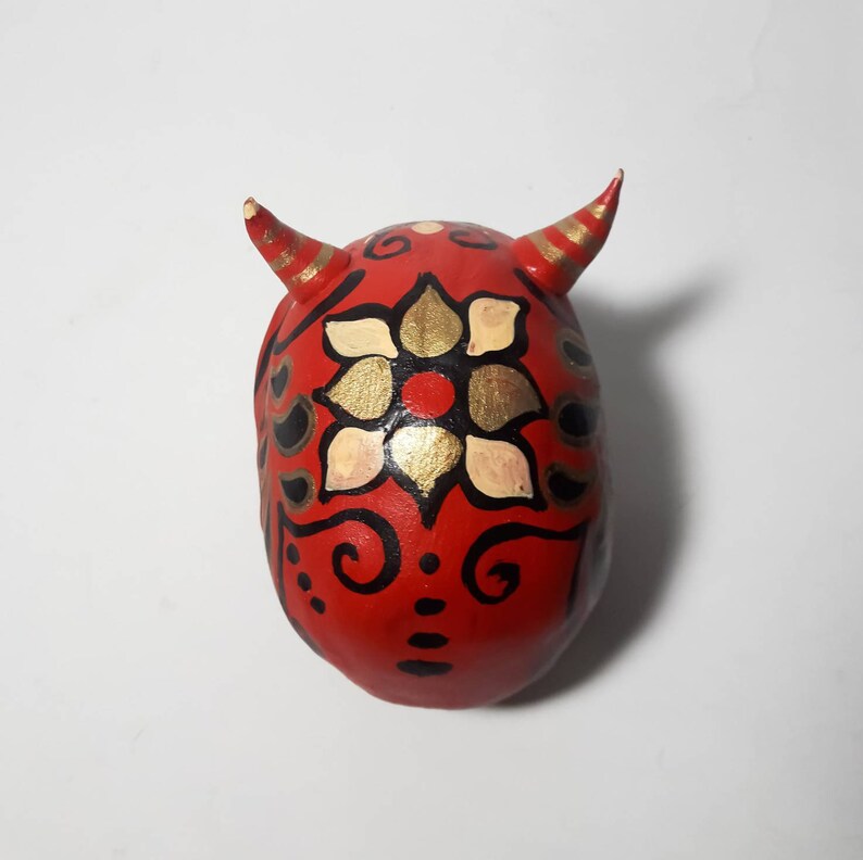 Mexican devil sugar skull figure sculpture made of epoxic - Etsy México