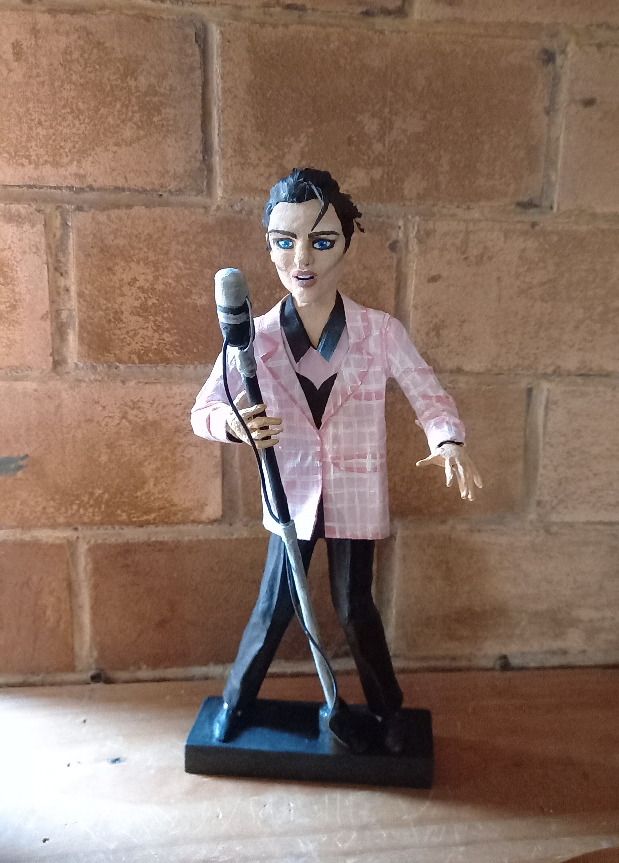 Elvis Presley's Paper Sculpture. Papier Mache. Papercraft. Art Work ...