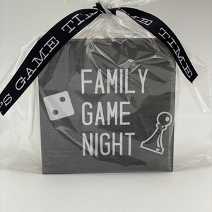 Family Game Night Sign| Game Night Decor| Family Room Decor| Game Night ...