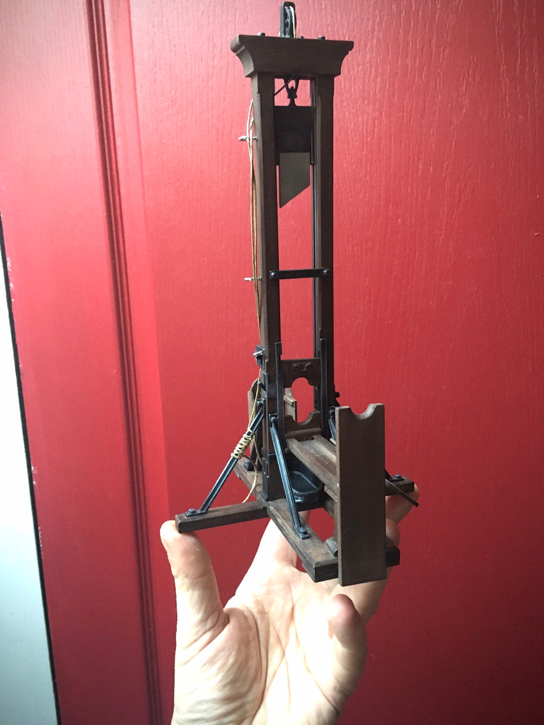 Guillotine Model 25cm - Etsy