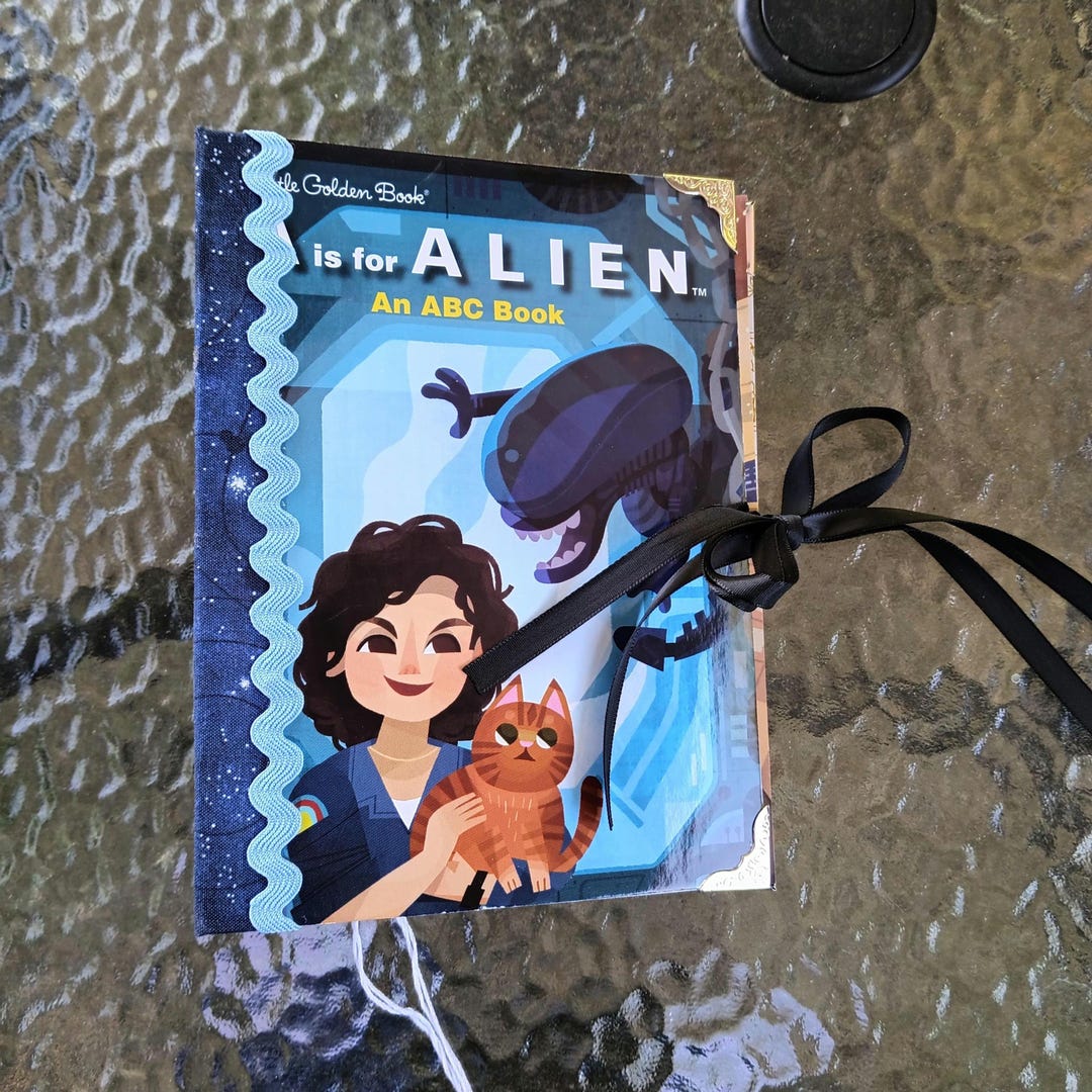 Alien Junk Journal Golden Book - Etsy