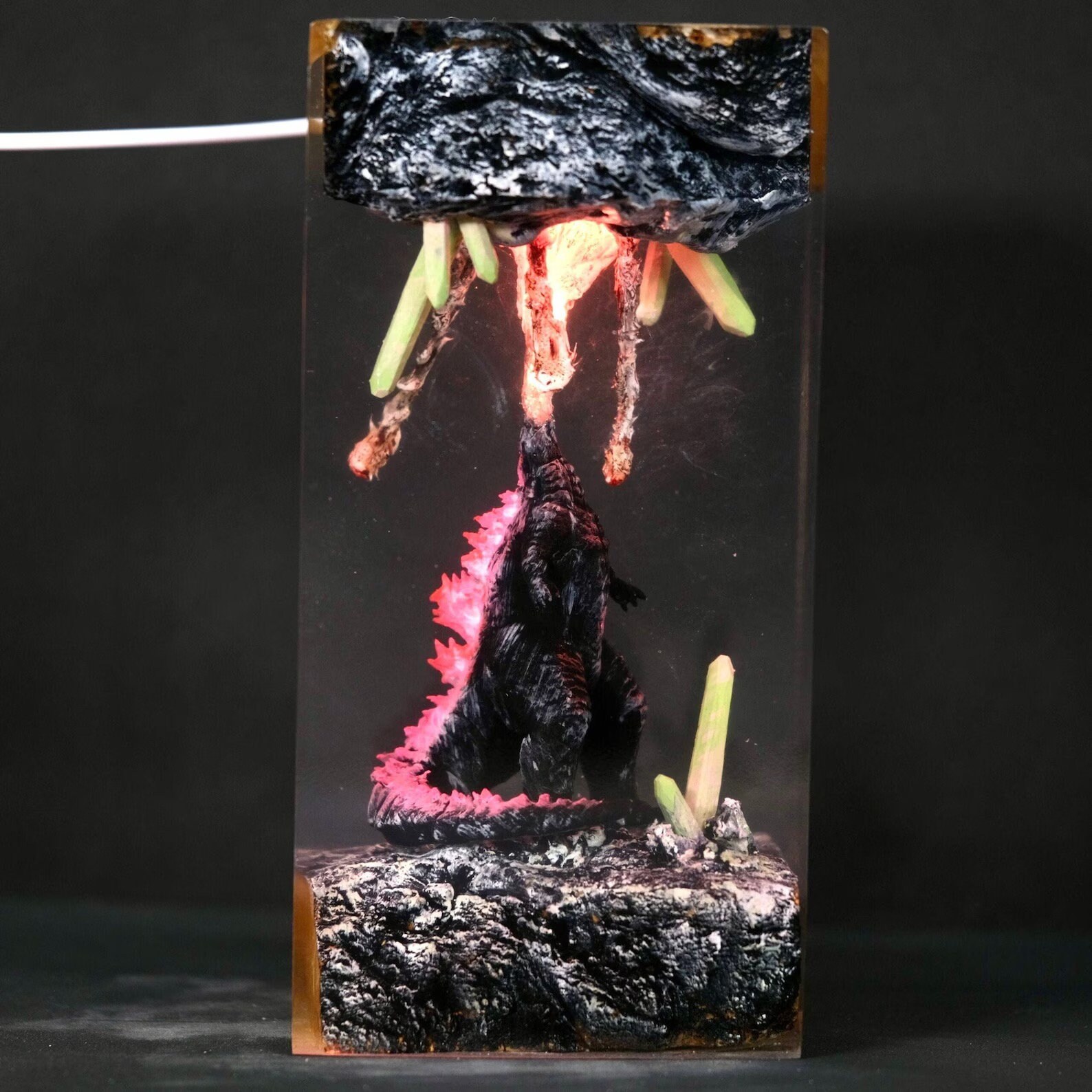 Godzilla Resin Lamp, Godzilla Handmade Decor Epoxy Lamp, Unique ...