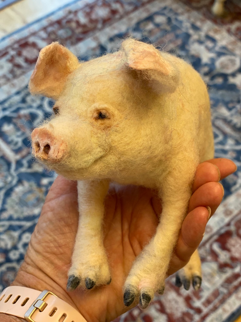 Needle Felted Pig/pig/felted Pig/pig Wool Sculpture//felted - Etsy