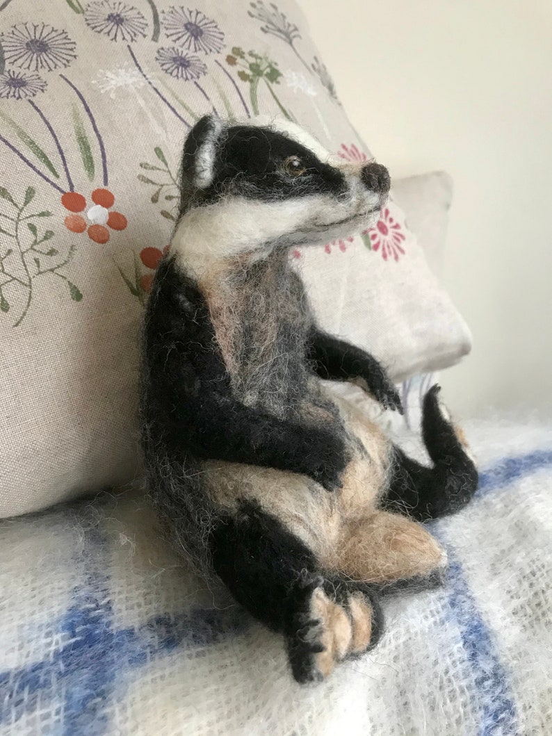 Badger/Needle Felted Badger/Sitting Badger/Felted | Etsy