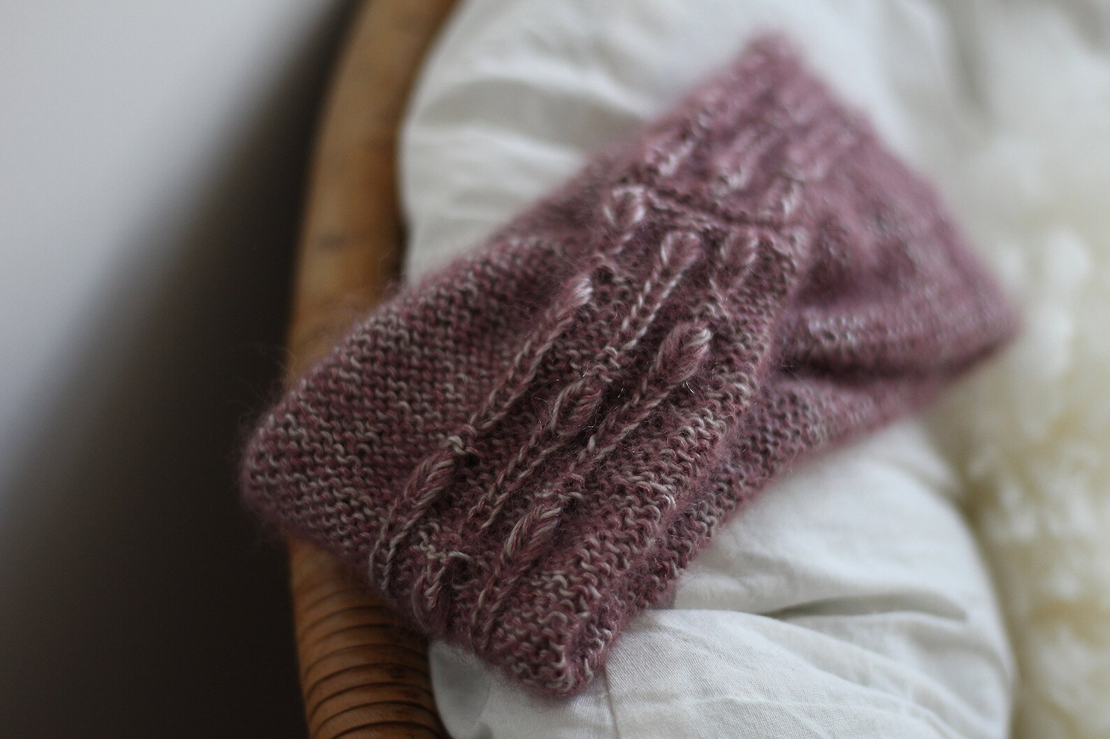 Knitting Pattern - Twisted Headband With Rain Drops Pattern - Etsy