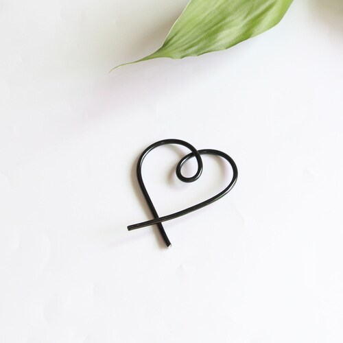 Single Wire Heart Wire Heart Decoration - Etsy