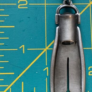 Dive Fin Key Chain | Diving Keychain for Men and Women | Scuba Key ...