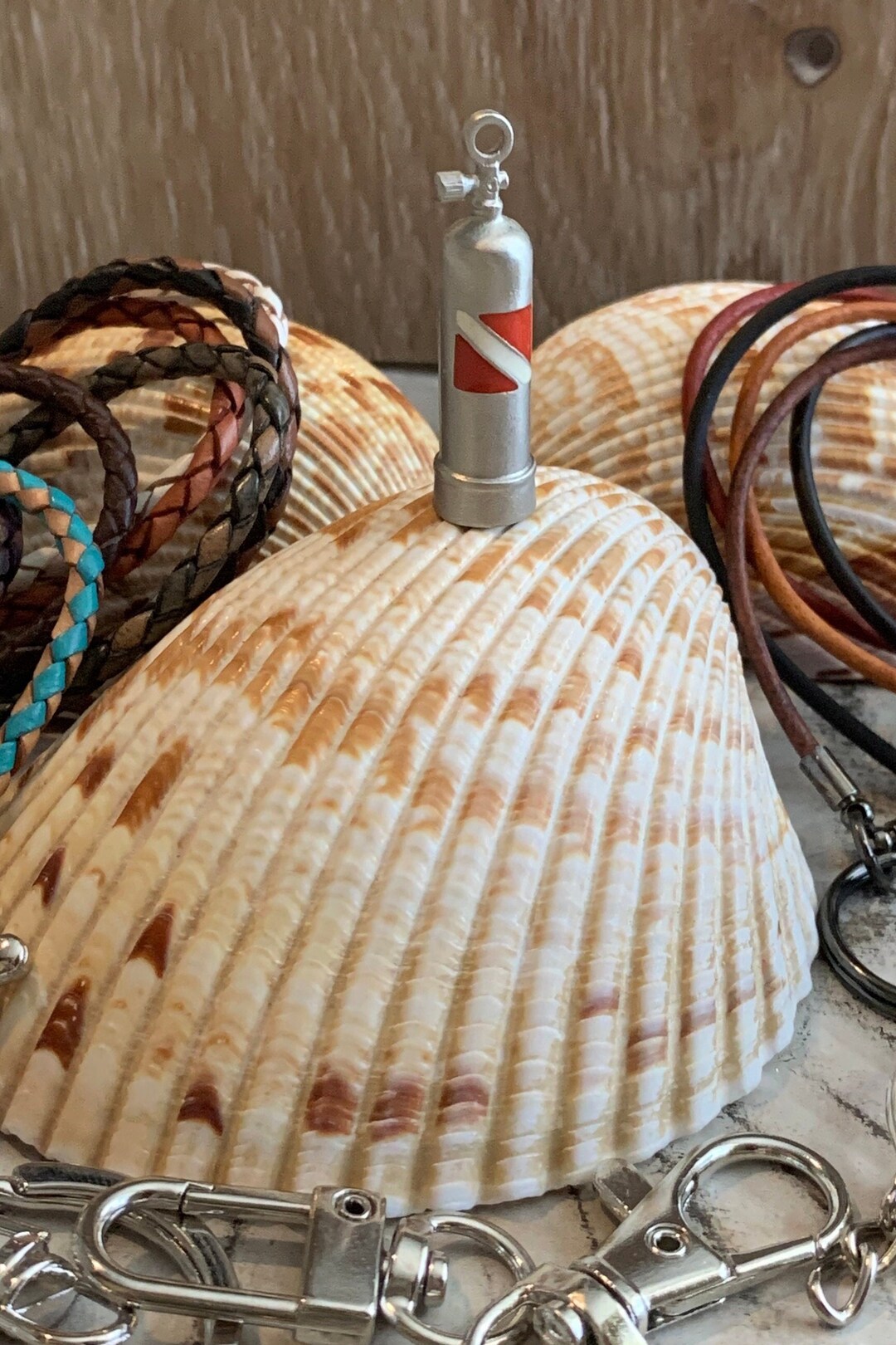 Scuba Tank Keychain, Scuba Diving Gift, Key Chain With Dive Flag ...