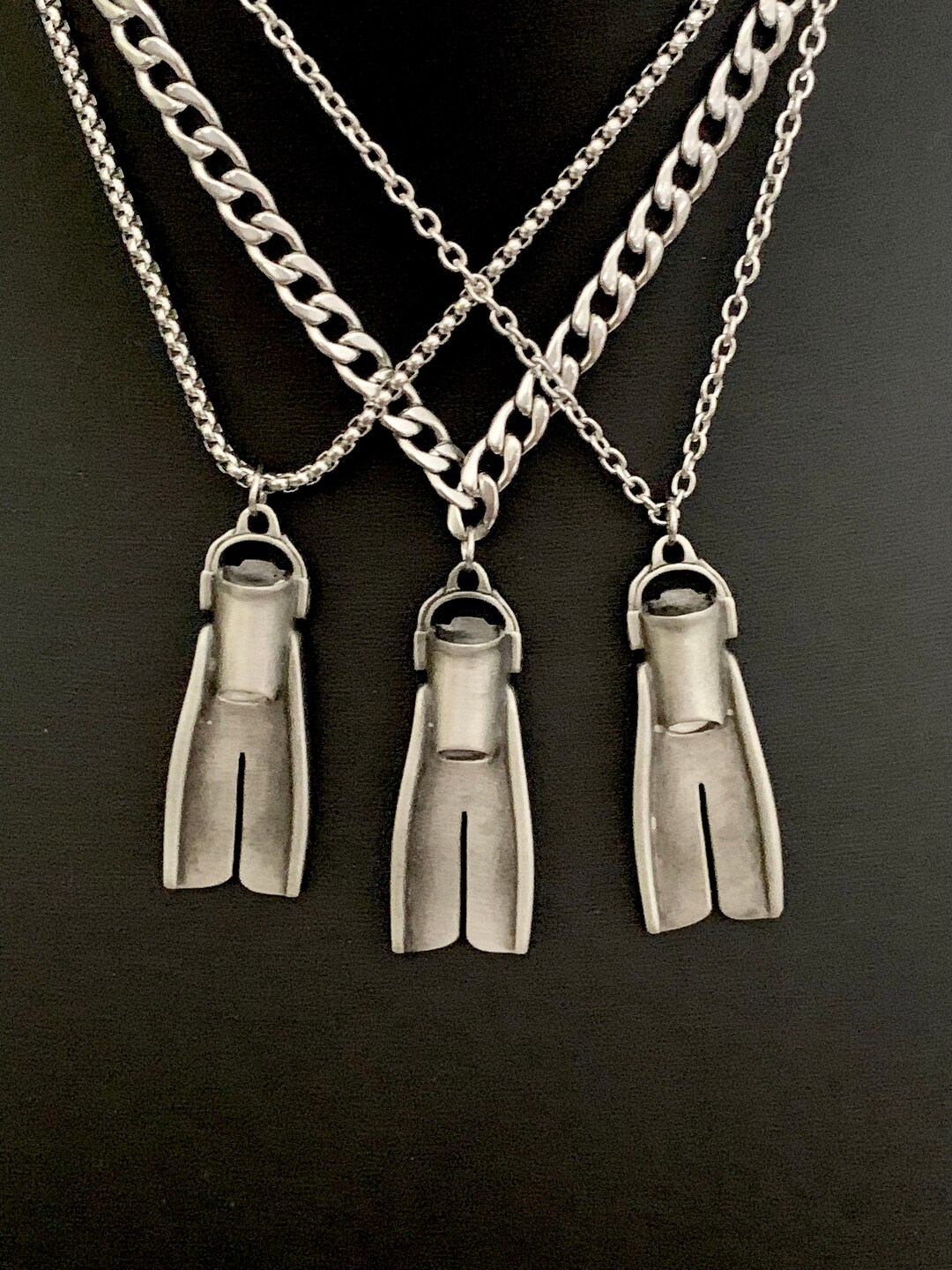 Pewter Dive Fin Necklace: Scuba Diving Jewelry Gift - Etsy