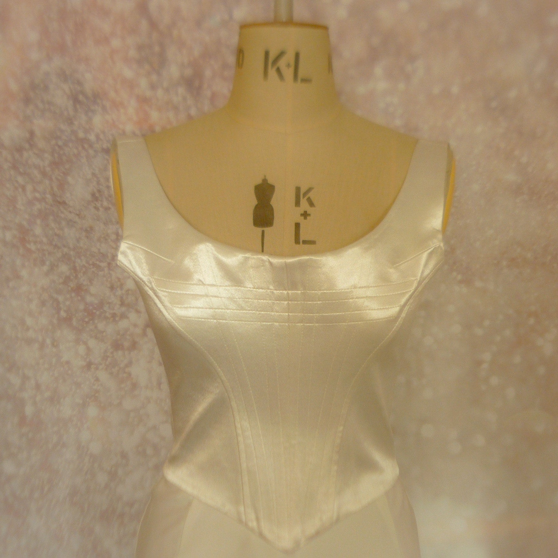 Petit Vintage Designer Long Ivory Flat Corset Basque Dress L Uk 14 US ...