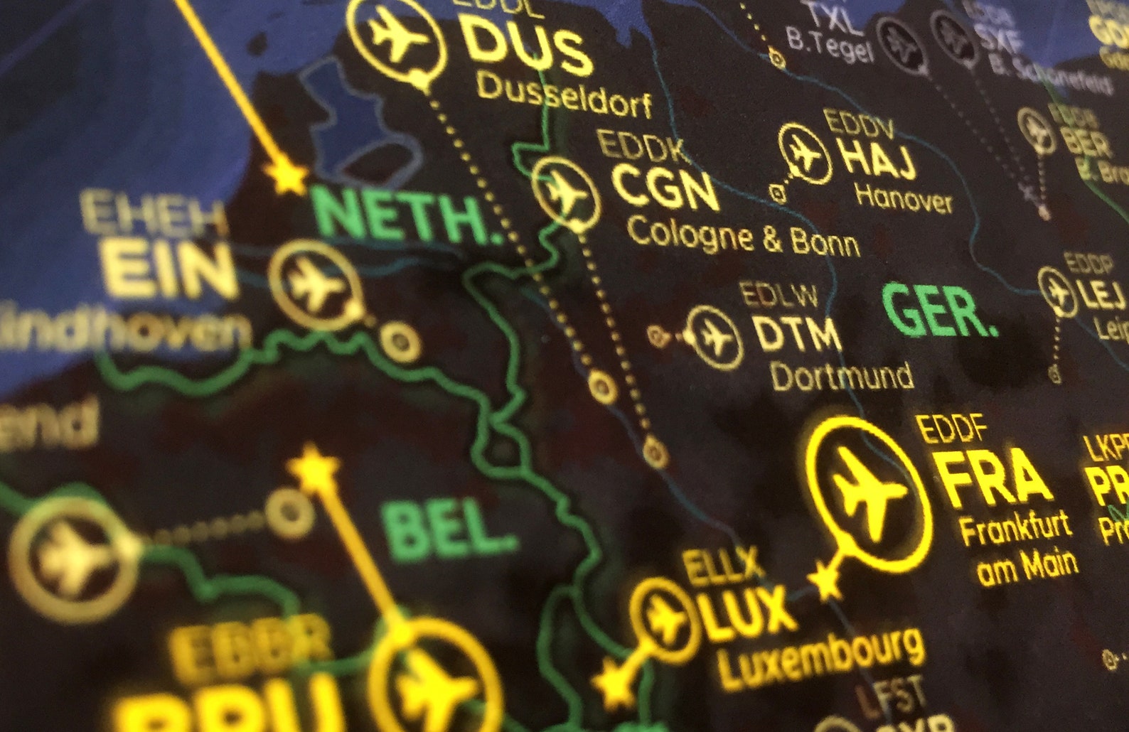 Europe Airport Map, a Unique and Customised Map With All Major Airports ...