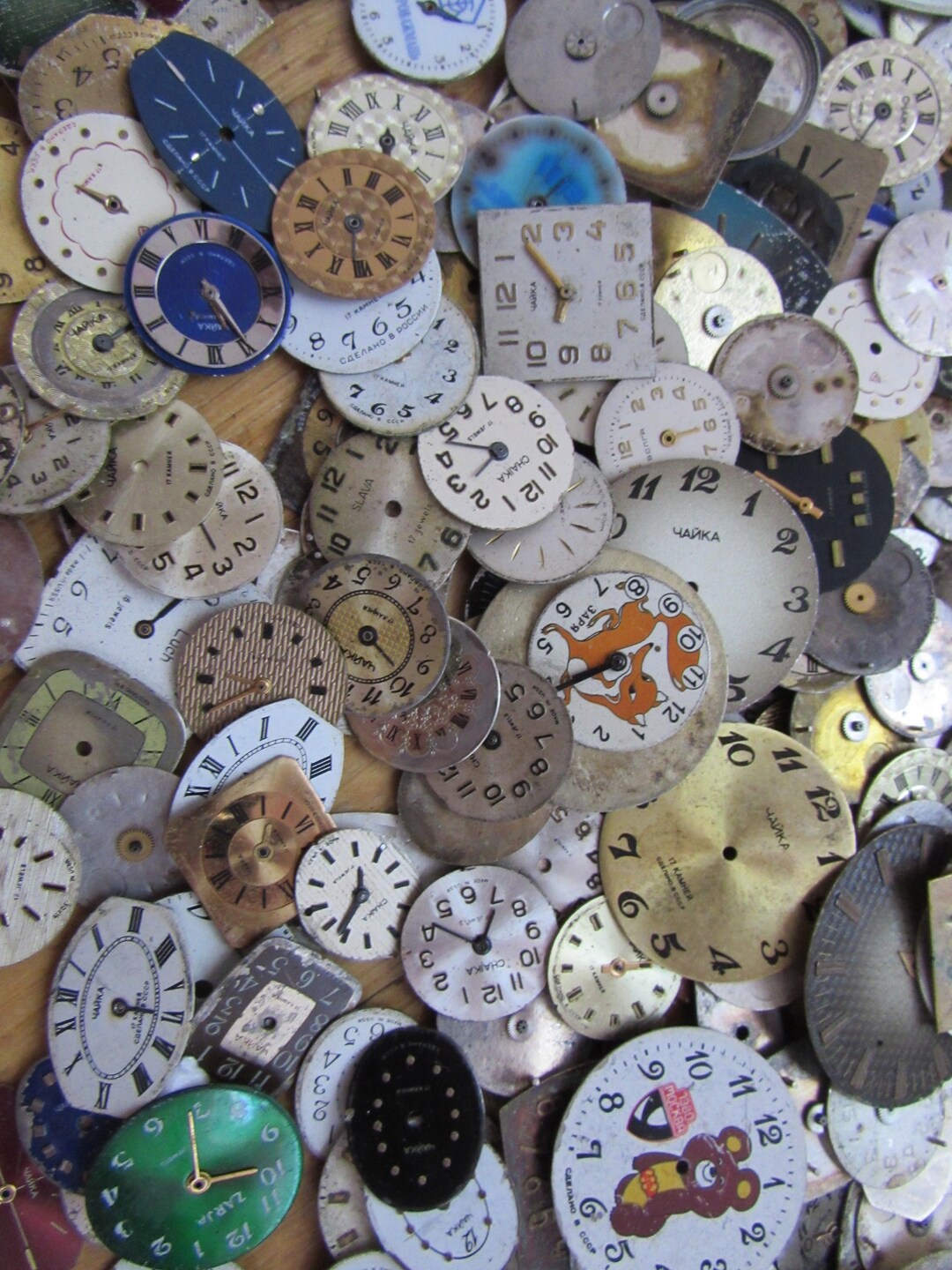 500 Pieces. Little Watch Face Dials,16-18 Mm Round From Old Watch Parts ...