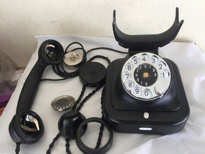 Antique telephone SIEMENS W-28 Iron and bakelite year 1/ 1933 | Etsy