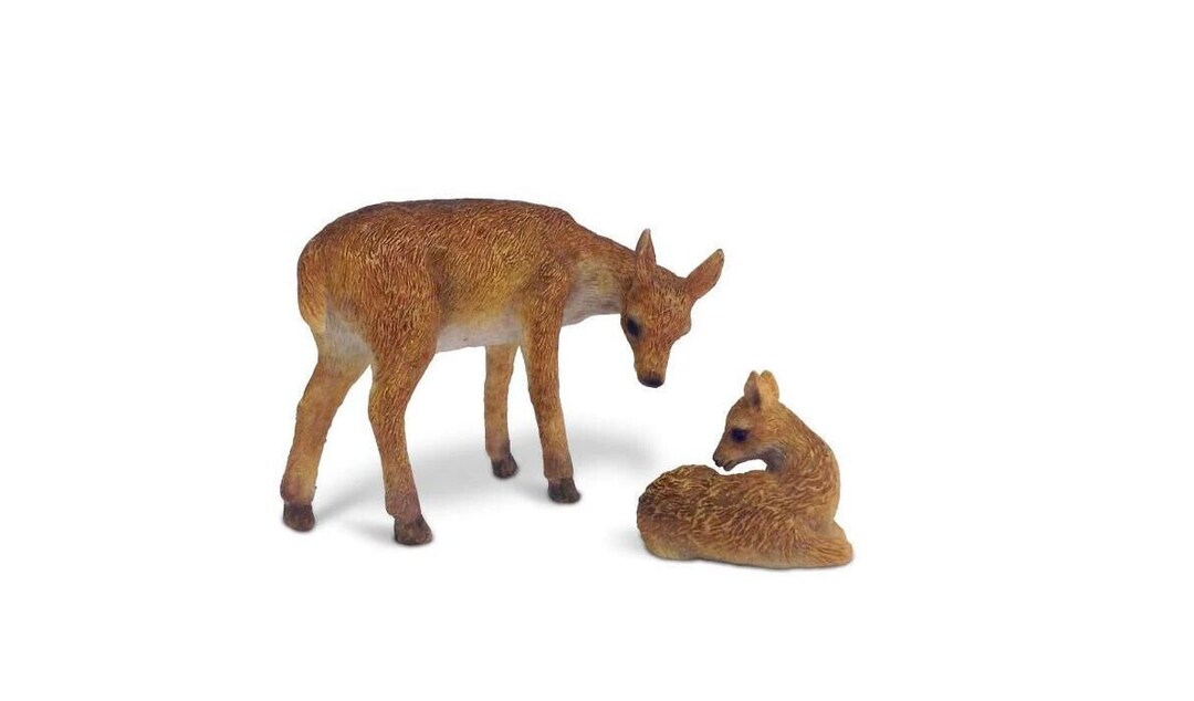 Pair of Miniature Deer Figurines - Etsy