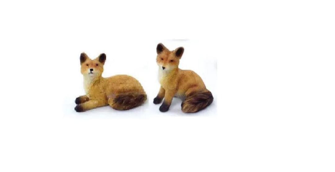Pair of Miniature Fox Figurines - Etsy