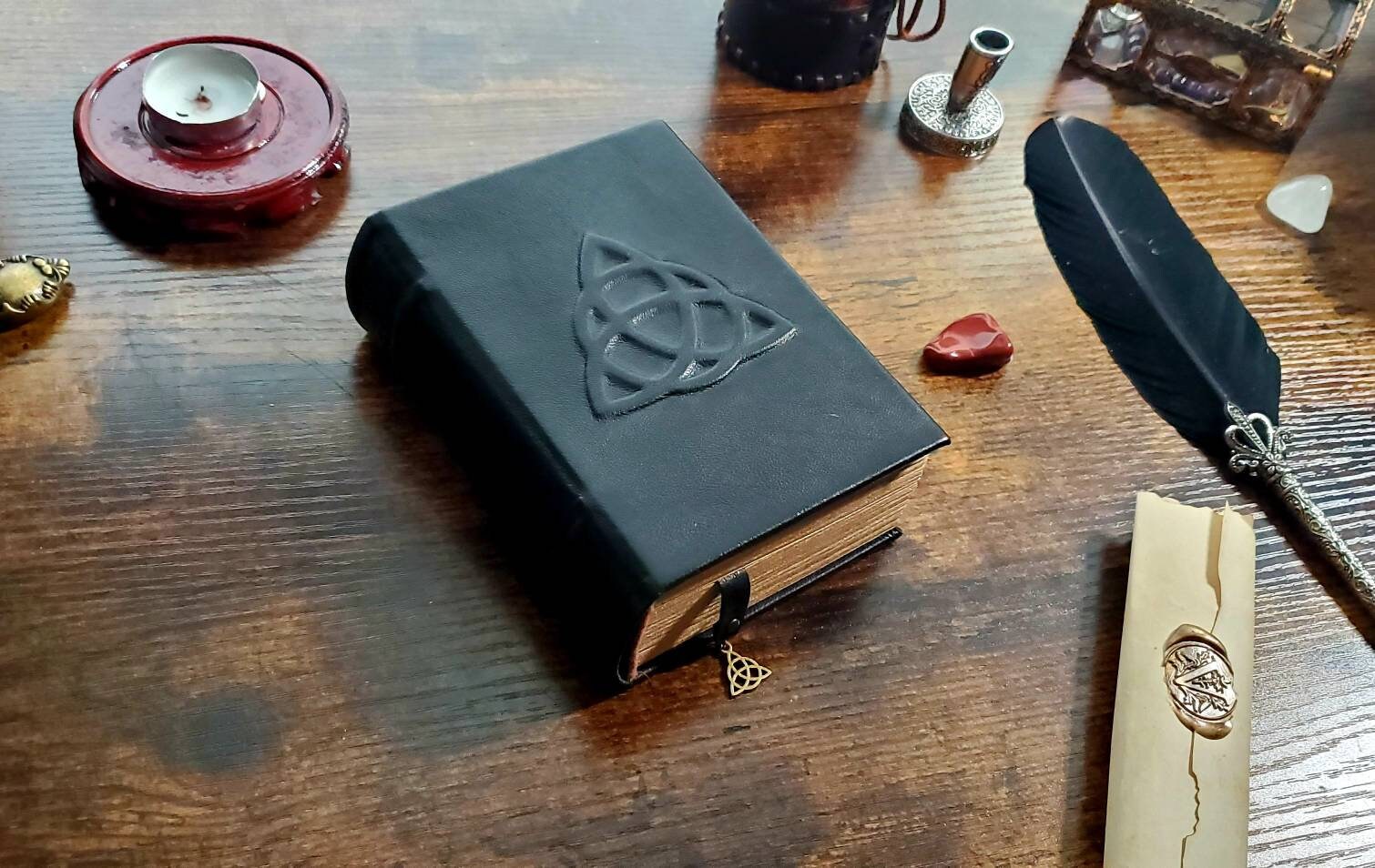 Triquetra. Charmed. Celtic Knot. Handmade Leather Blank - Etsy