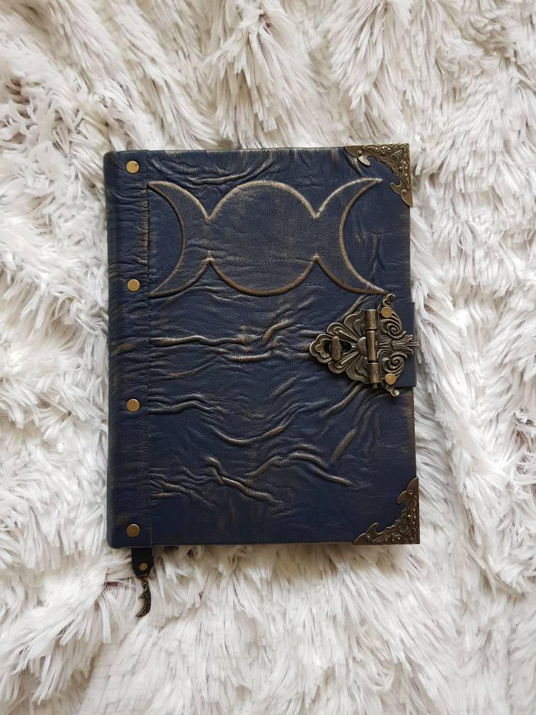 Handmade leather grimoire. Spellbook. Book of shadows. | Etsy
