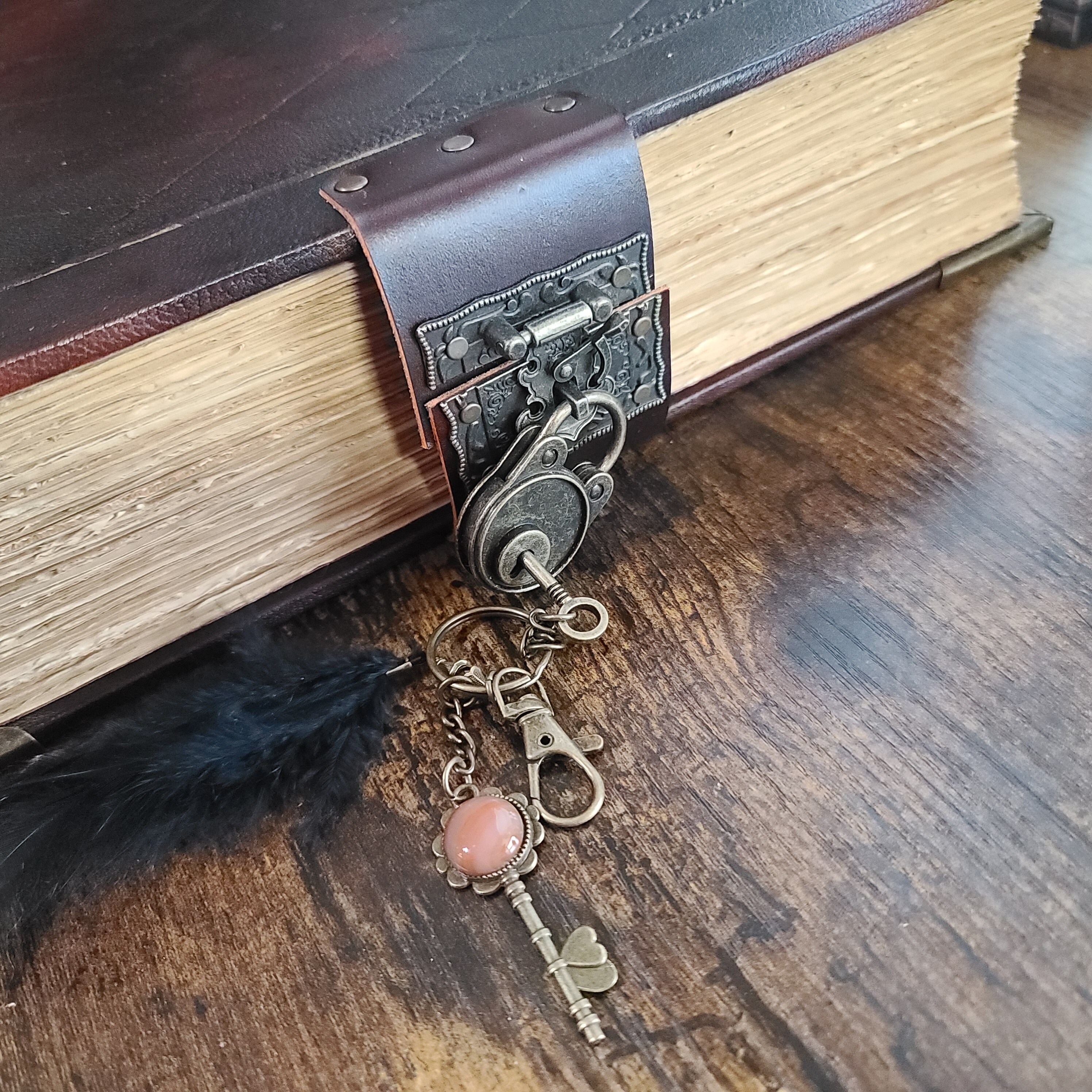 Antique Handmade Blank Leather Journal With Lock. - Etsy