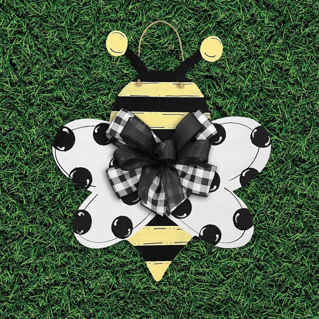 Bee Front Door Decor | Spring Wreath | Welcome Sign | Front Door Sign ...