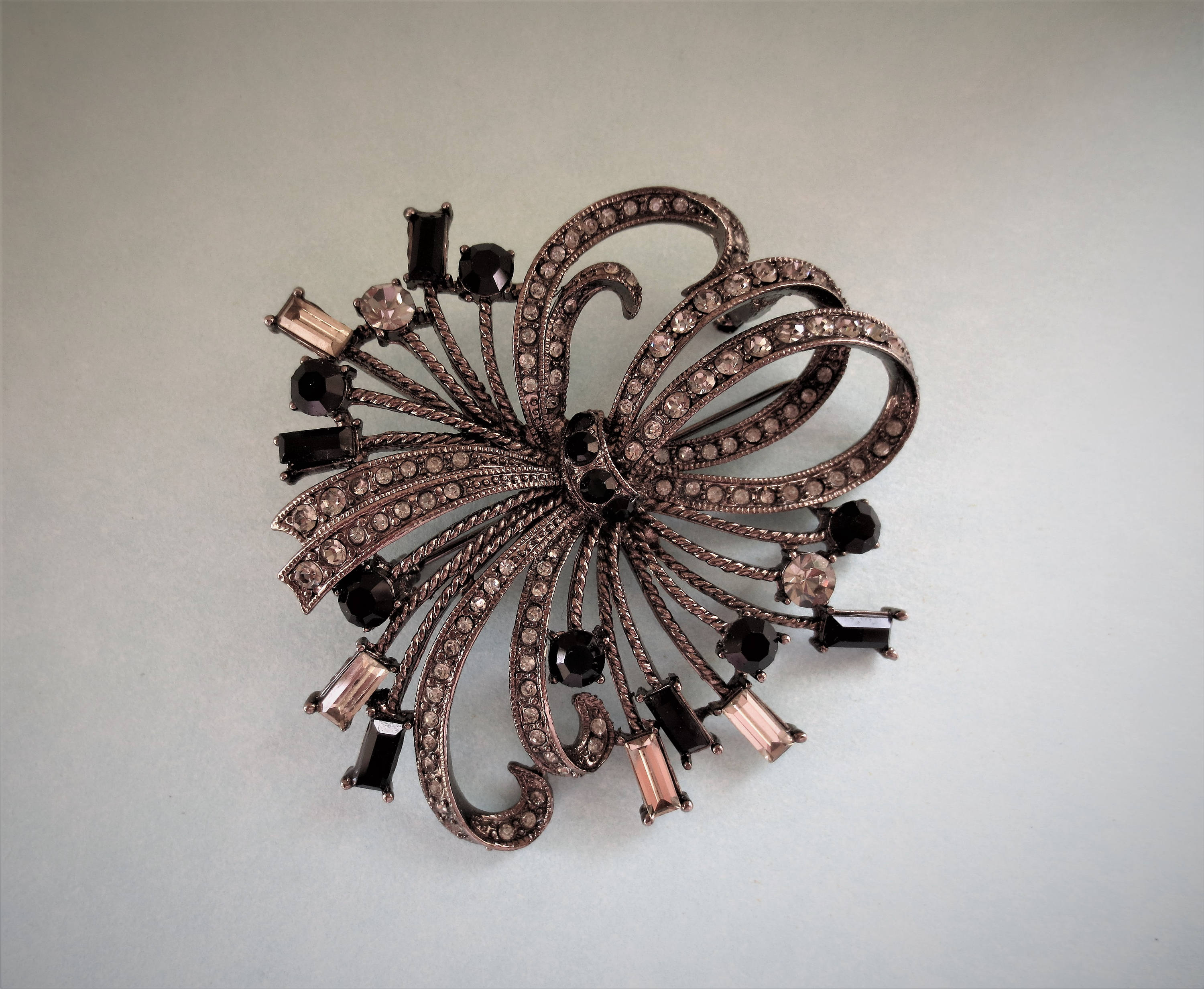 Vintage Stunning Grey Japanned Metal Brooch With Black & Grey ...