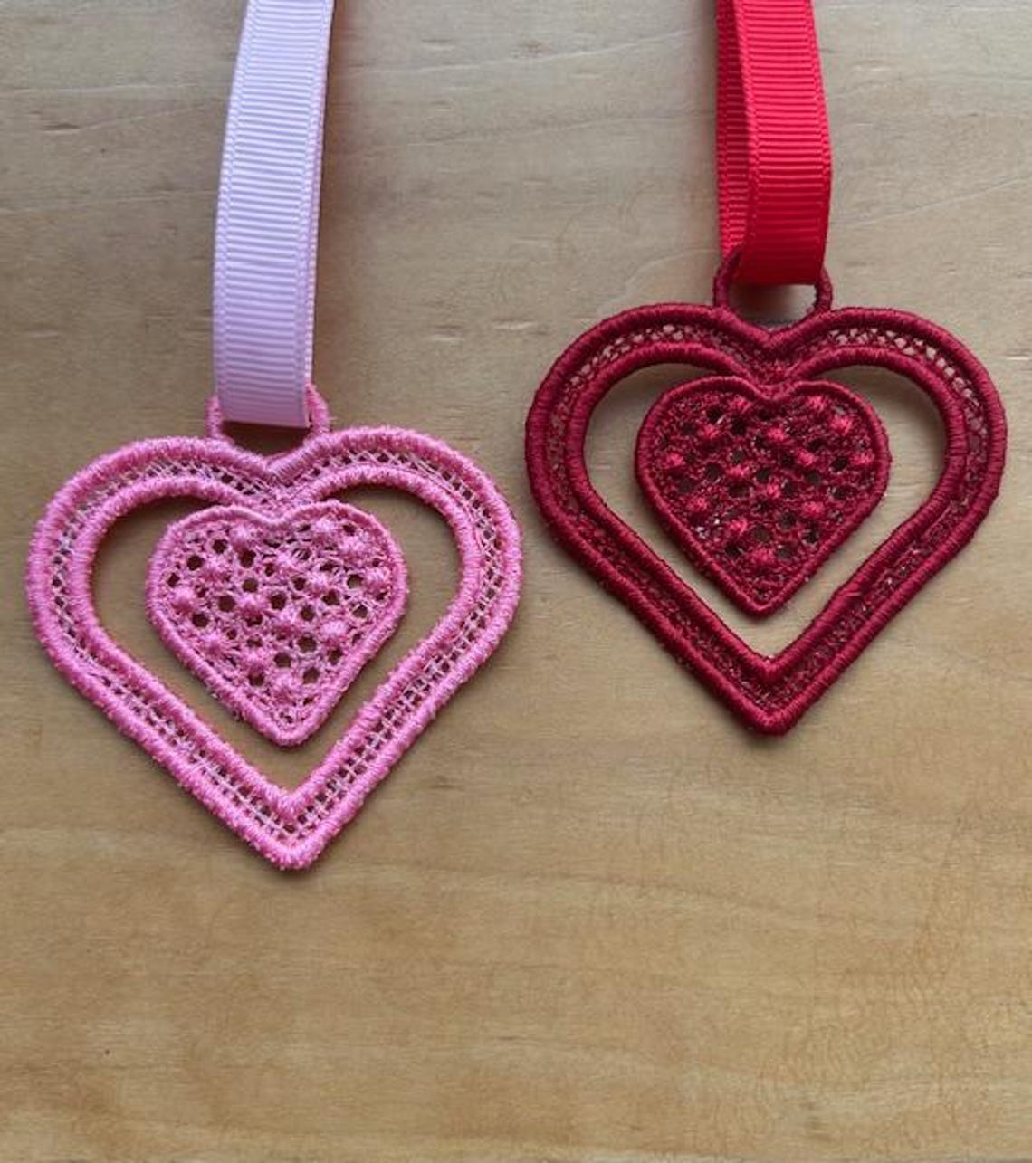 Free Standing Lace Machine Embroidery Heart Gift Tag 4x4 Hoop Pathed ...